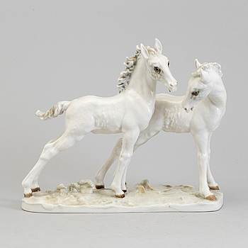 KARL TUTTER, a horse figure group from Hutschenreuther, Germany ...