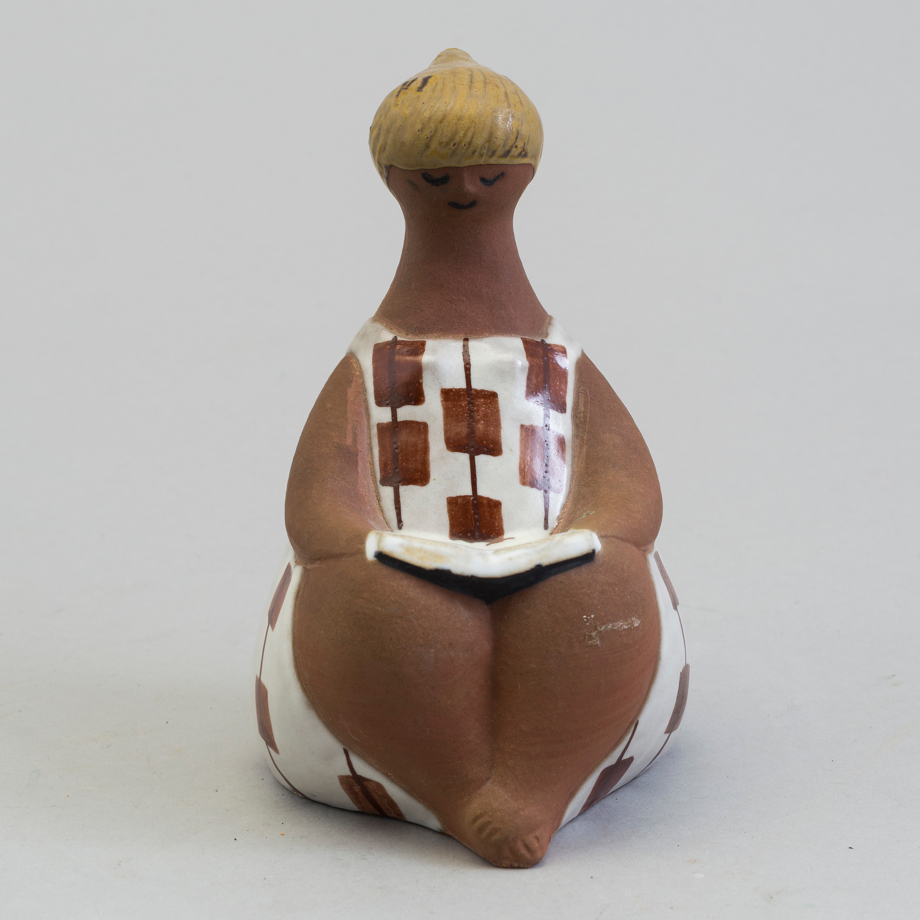 LISA LARSON, figurine, Gustavsberg, signed. - Bukowskis