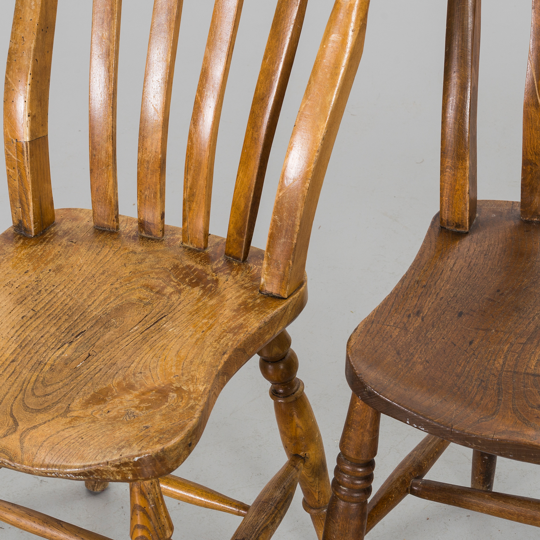 FOUR BRITISH CHAIRS, EARLY 29TH CENTURY. - Bukowskis