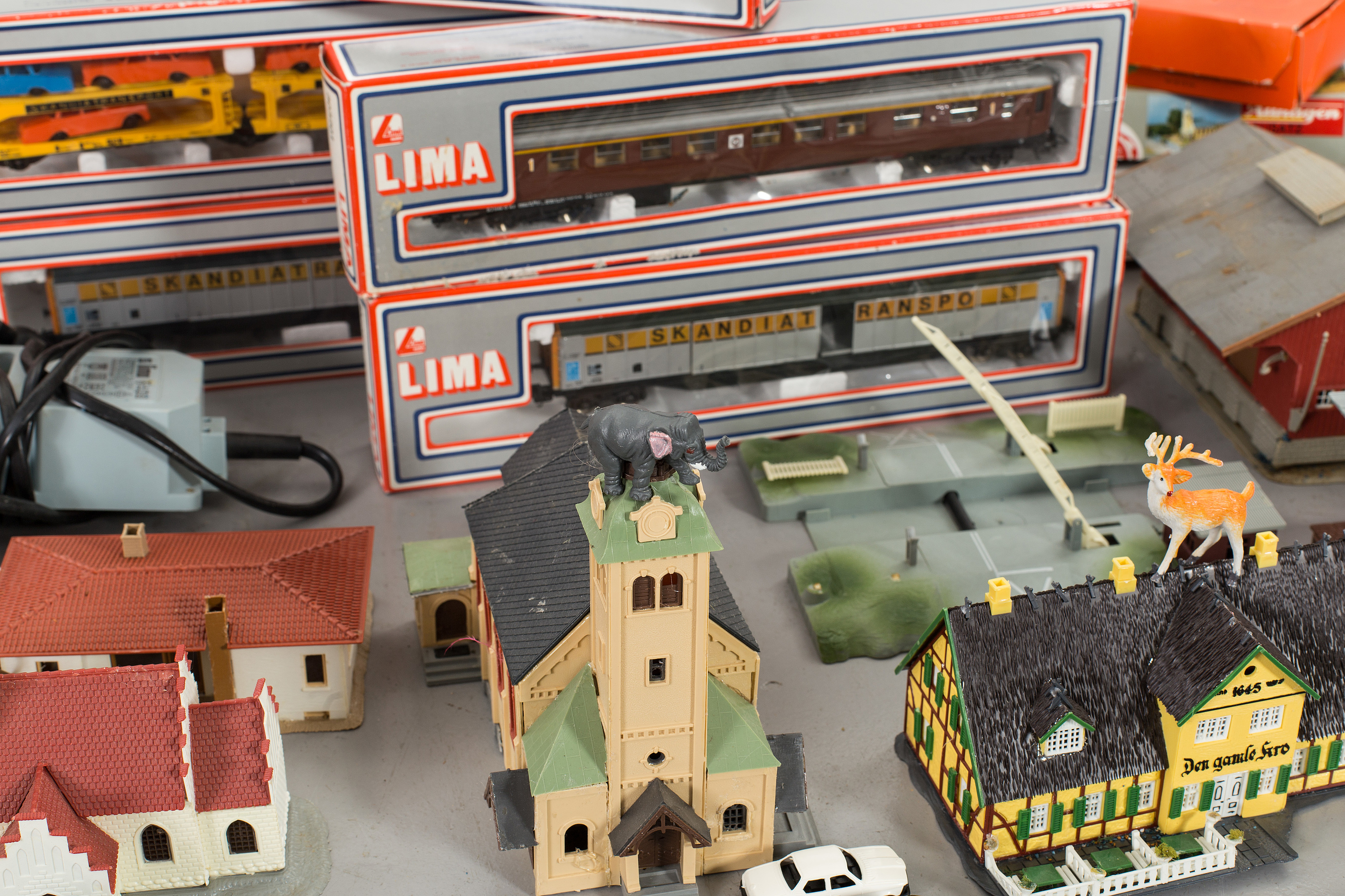 TÅGSAMLING, "LIMA MODELS". - Bukowskis