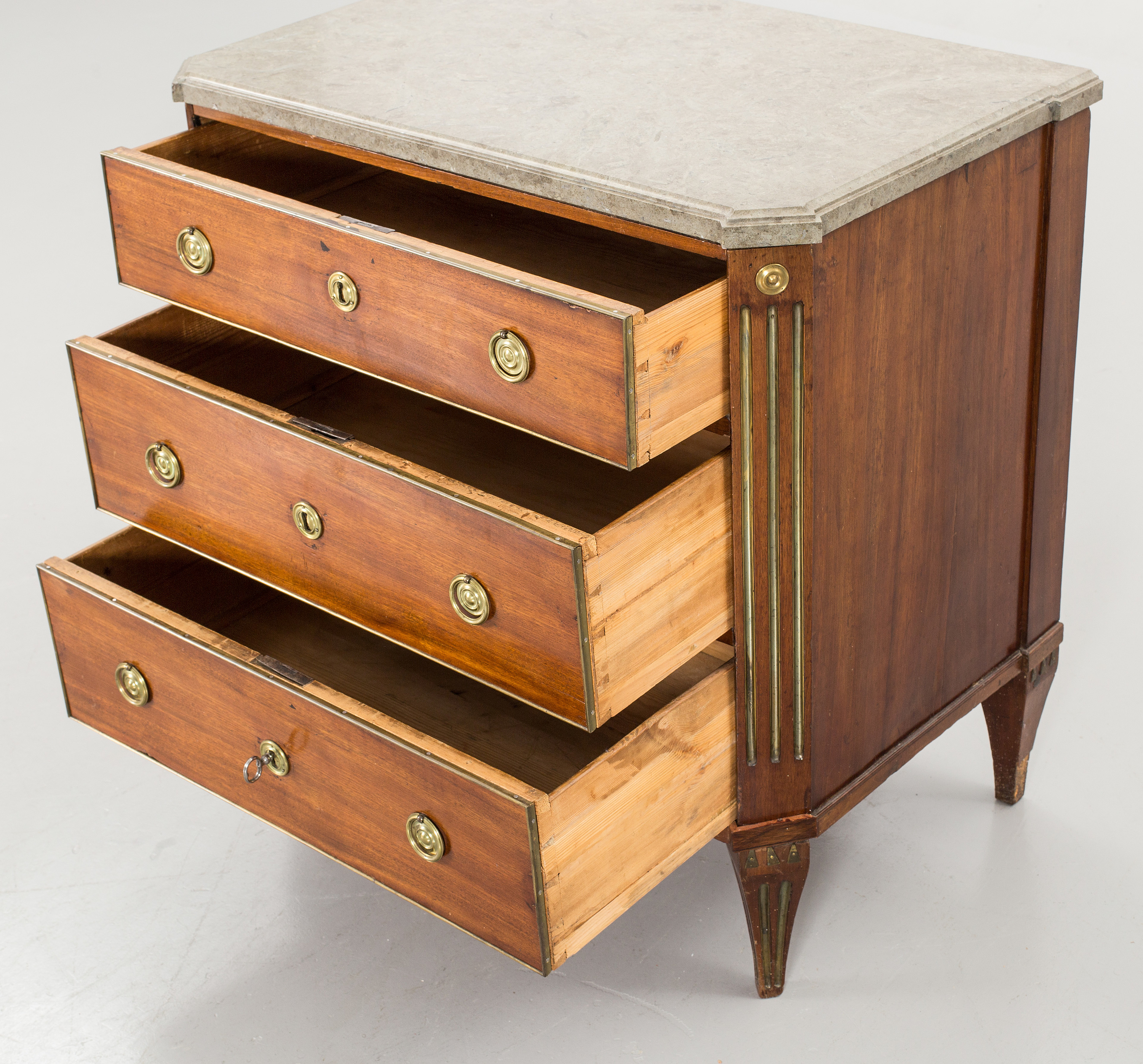 A swedish gustavian Drawer 18th century. - Bukowskis