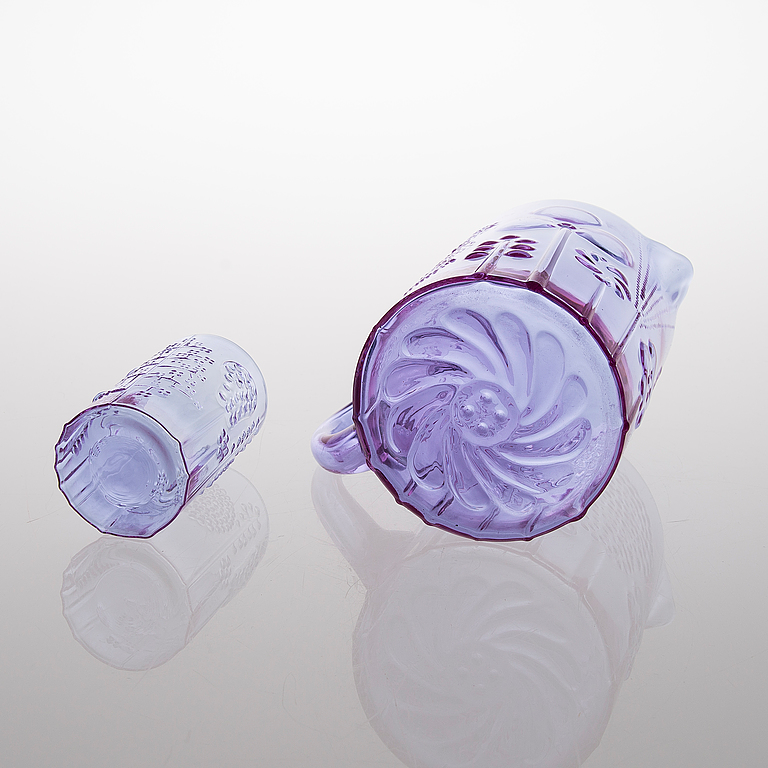 A set of six Flora Glasses with a Jug by Nuutajärvi Notsjö. - Bukowskis