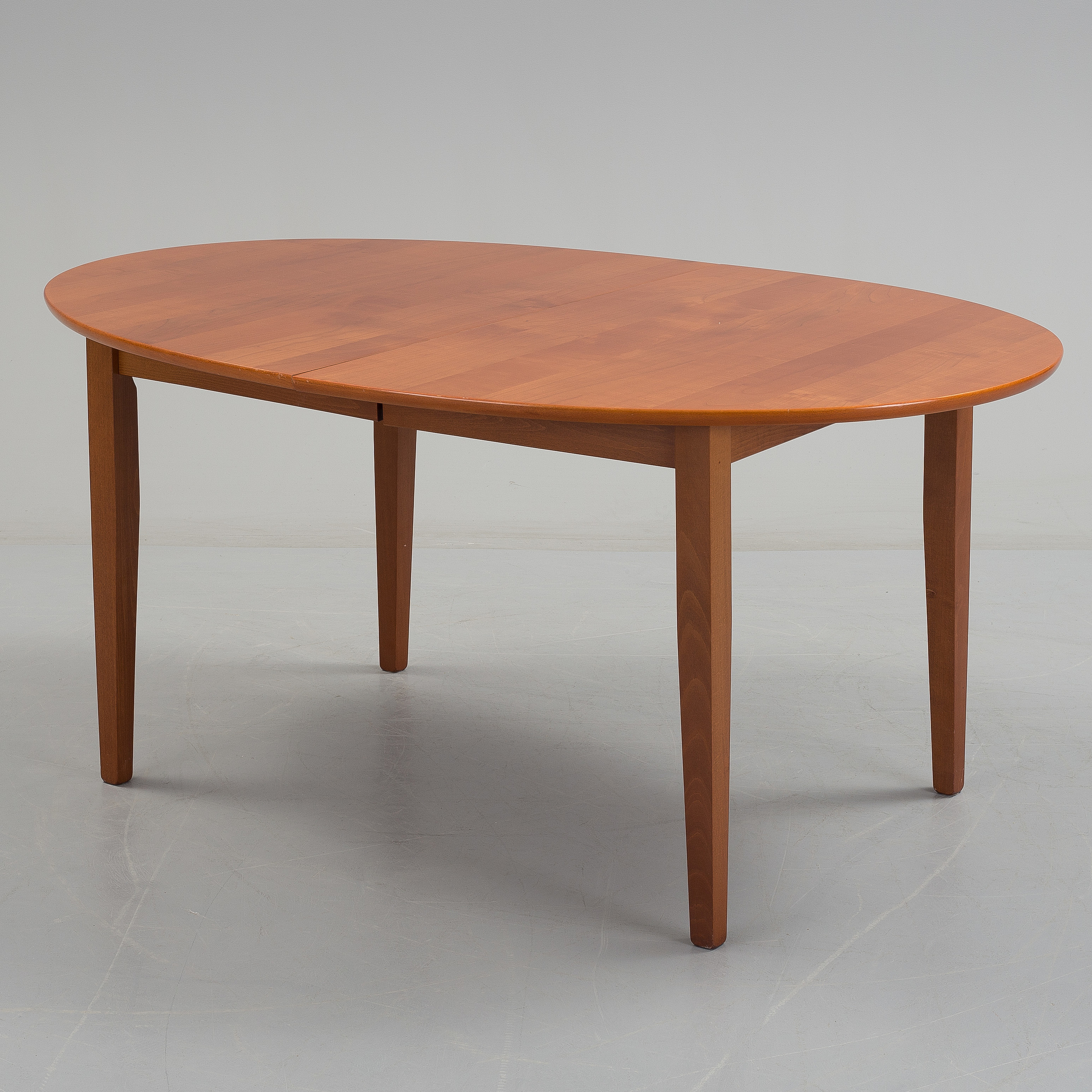 A circa year 2000 dining table. - Bukowskis