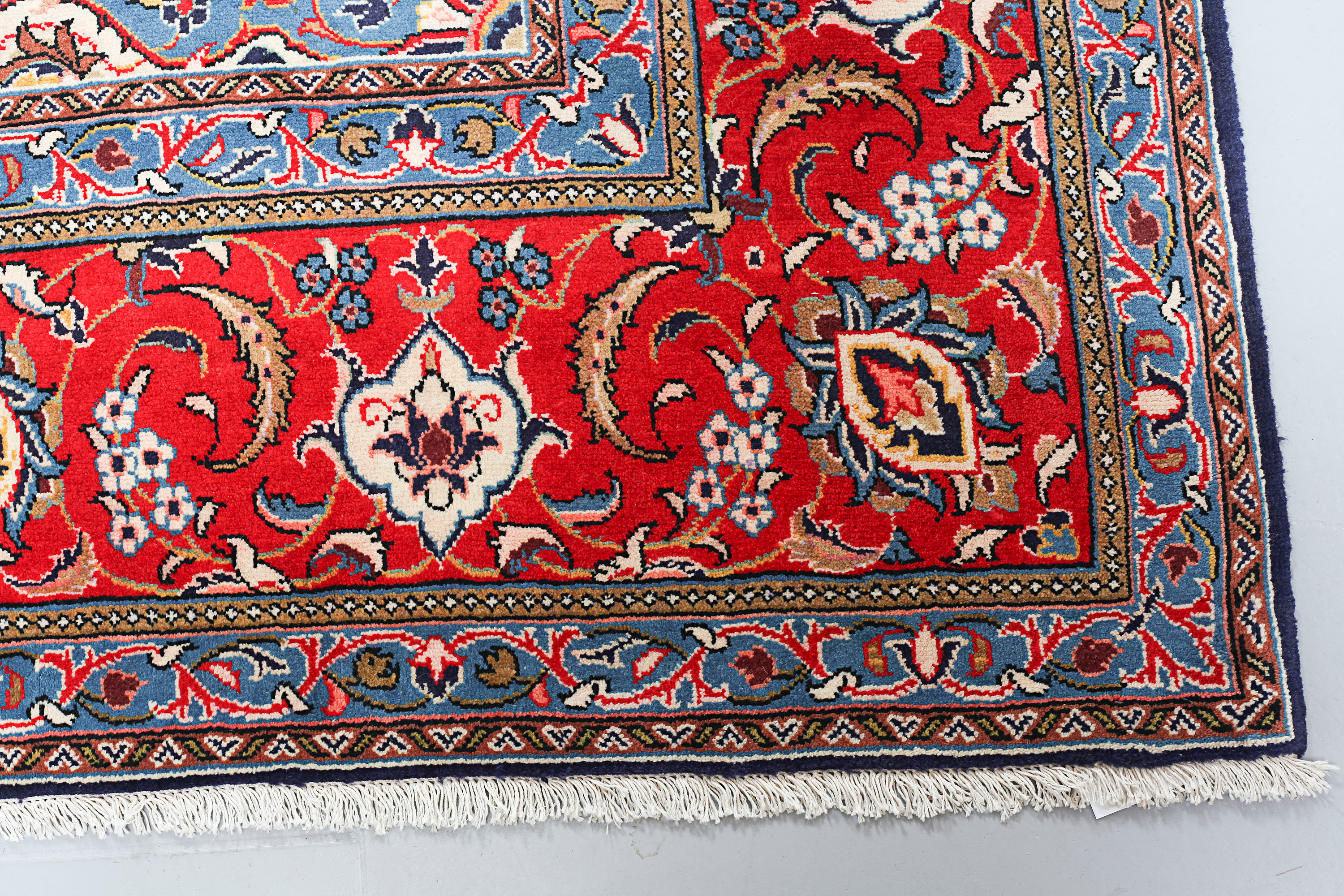 A Sarouk rug, 430 x 280 cm. - Bukowskis