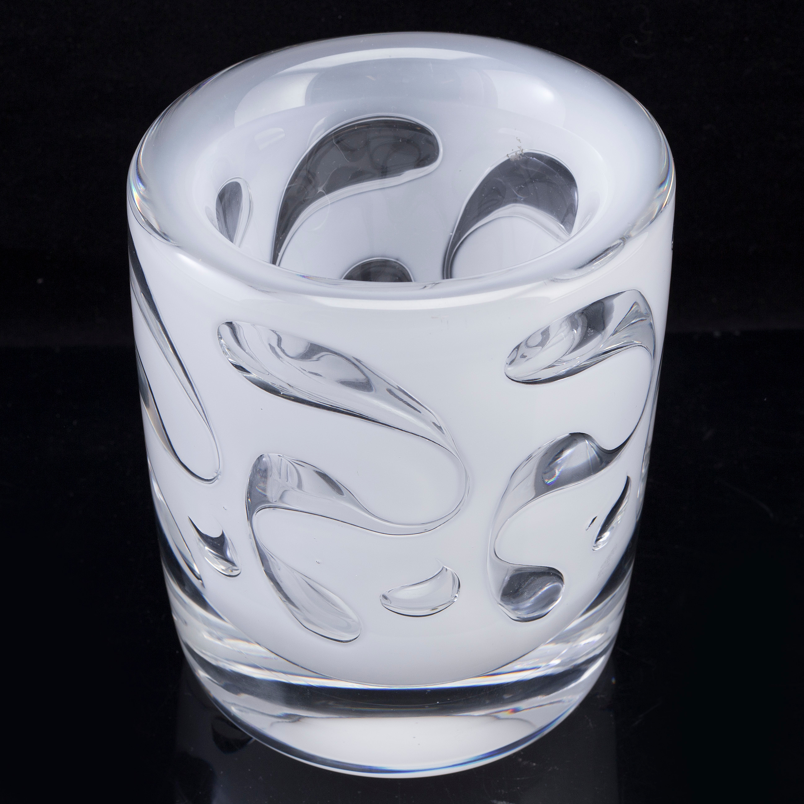 A Olle Alberius "Ariel" glass vas from Orrefors 1986. - Bukowskis