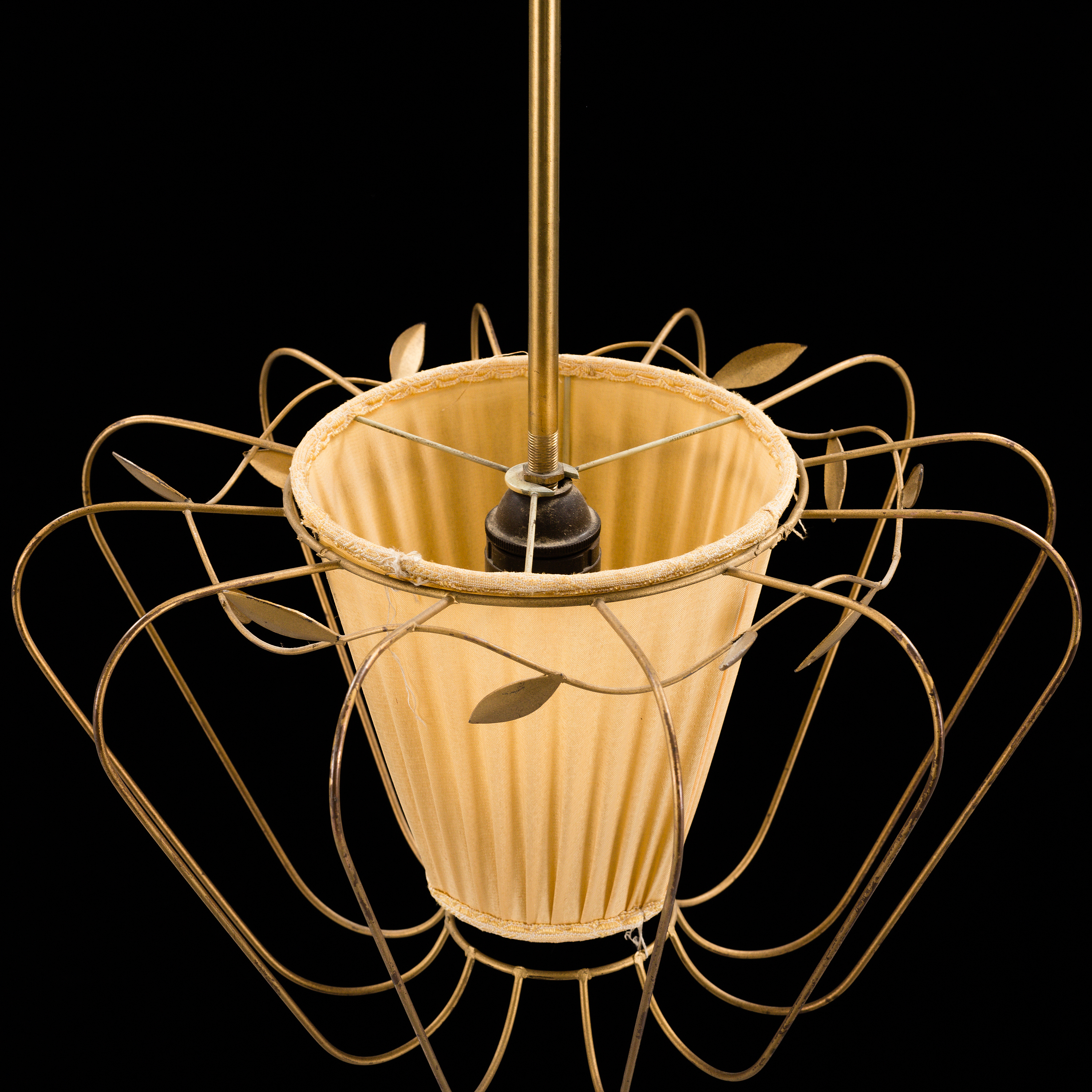 A 1940s ceiling light. - Bukowskis