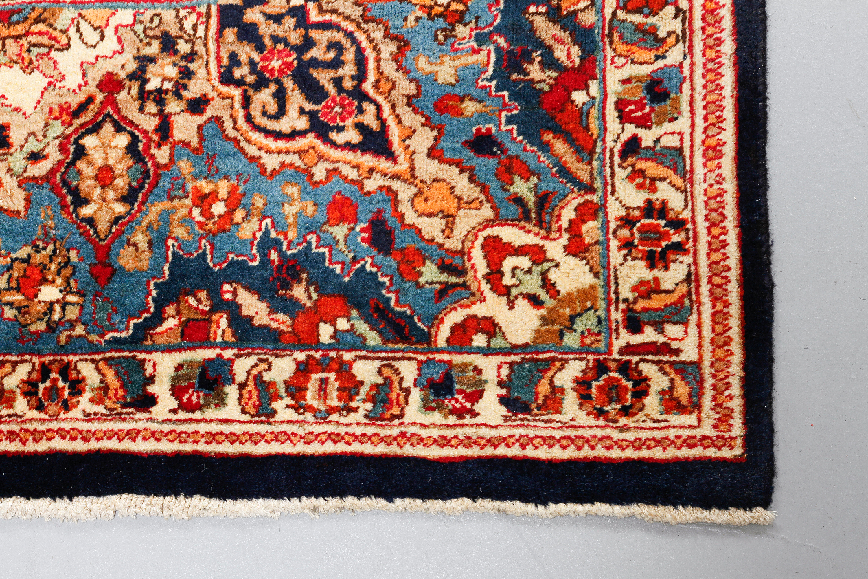 A Kashmar rug, 385 x 290 cm. - Bukowskis