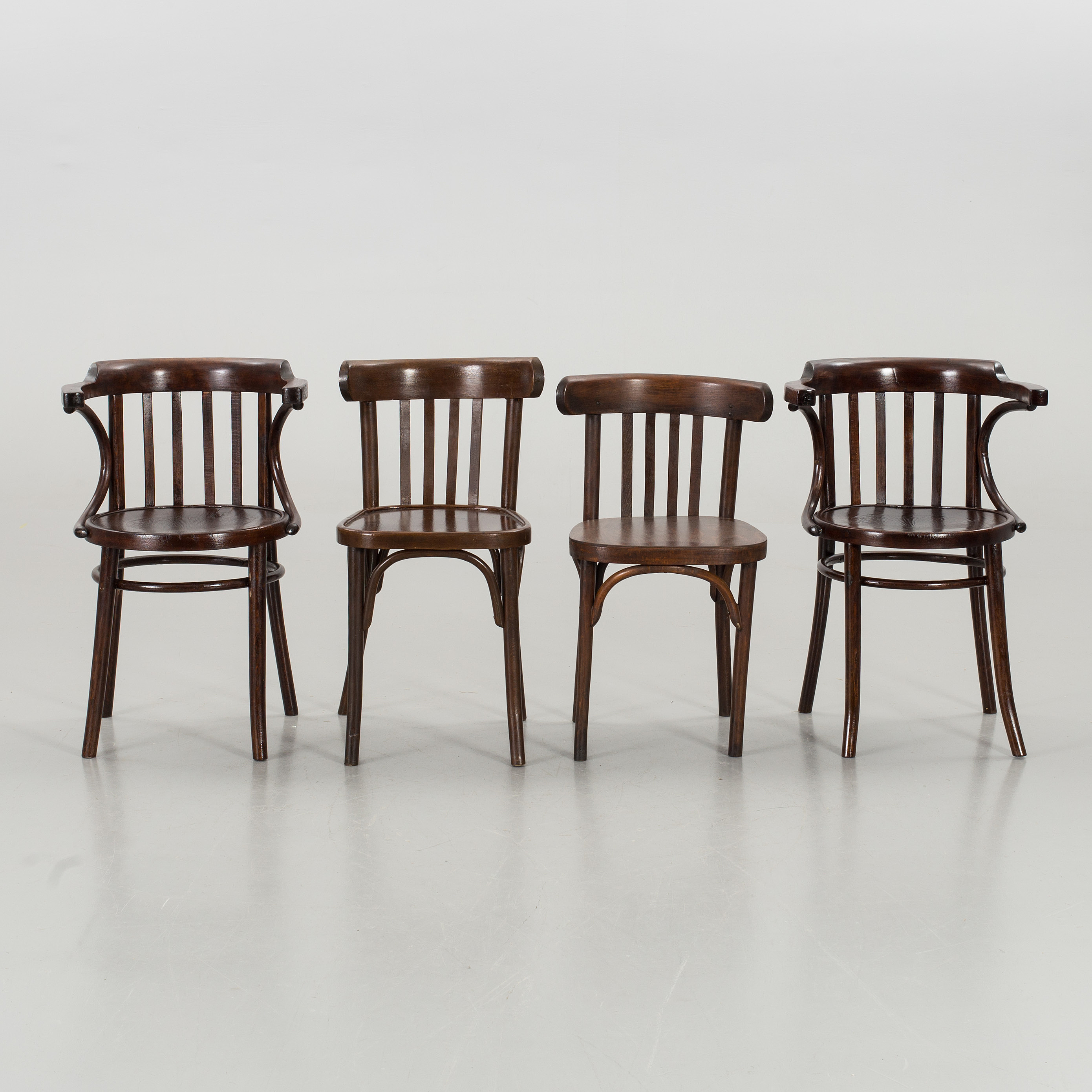 STOLAR, 4 st olika, 1900-tal, - Bukowskis