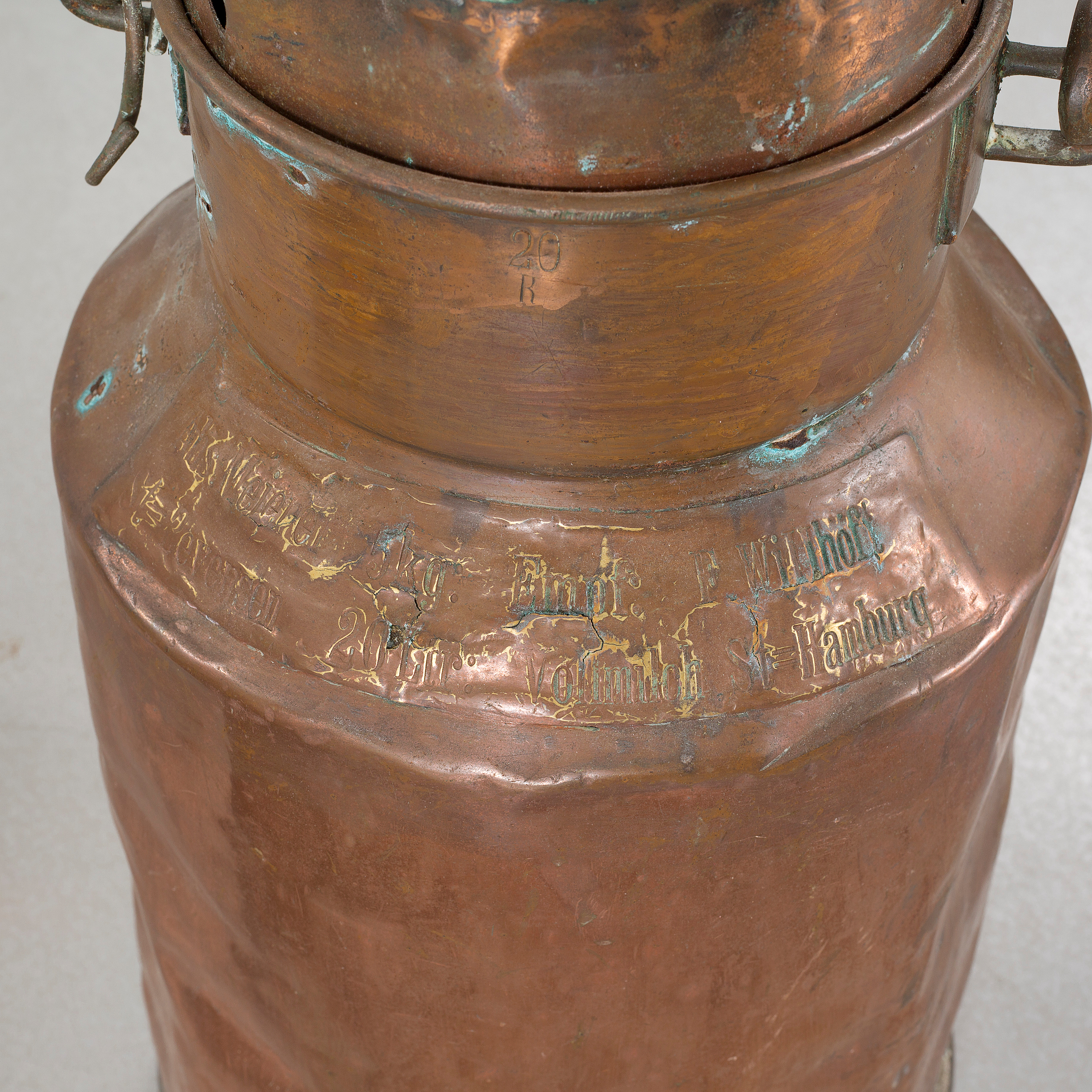 Two 19th century copper jars. - Bukowskis