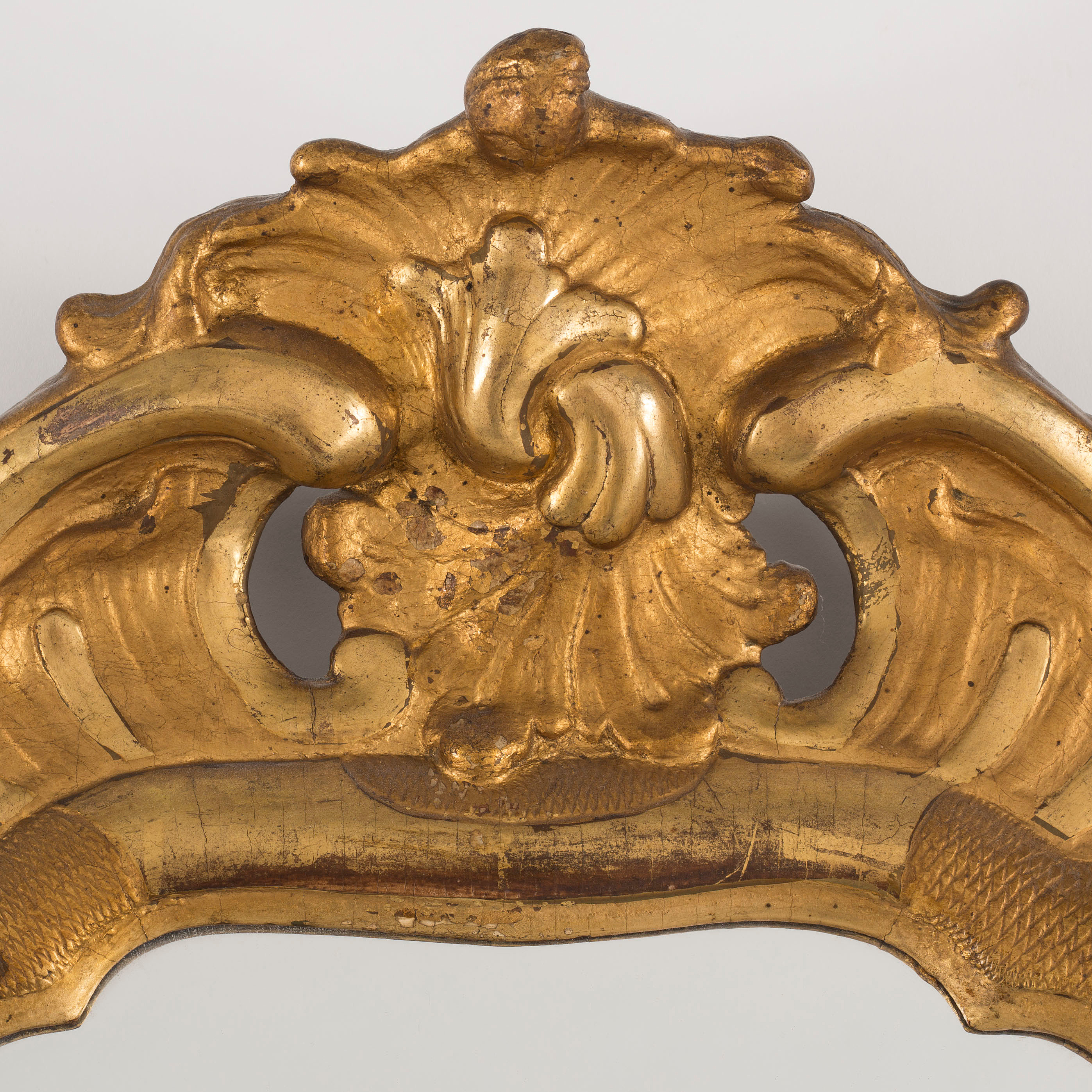 A 18th century rococo mirror. - Bukowskis