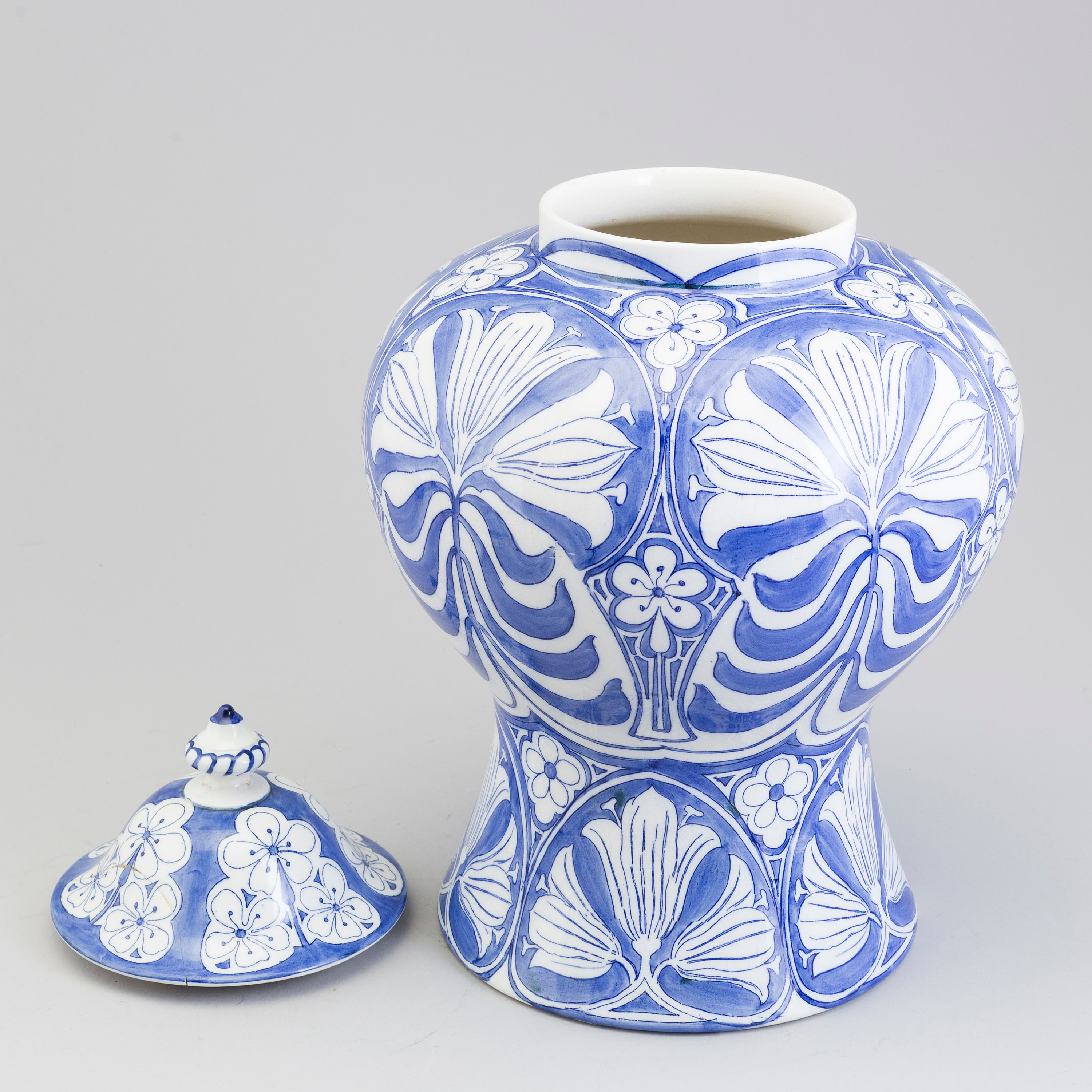 ALF WALLANDER, urna med lock, flintgods, Rörstrand, jugend, tidigt 1900 ...