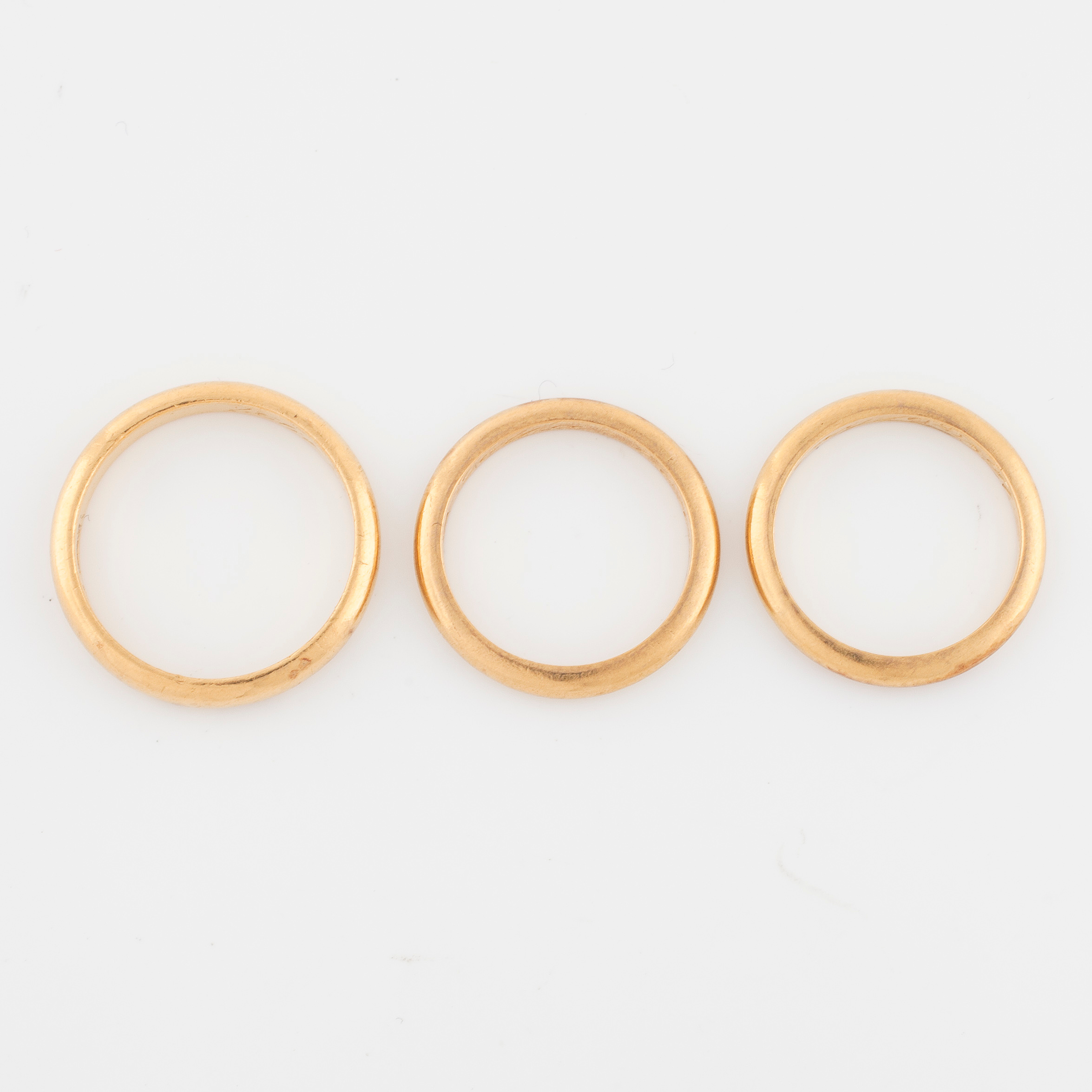 Three rings. - Bukowskis