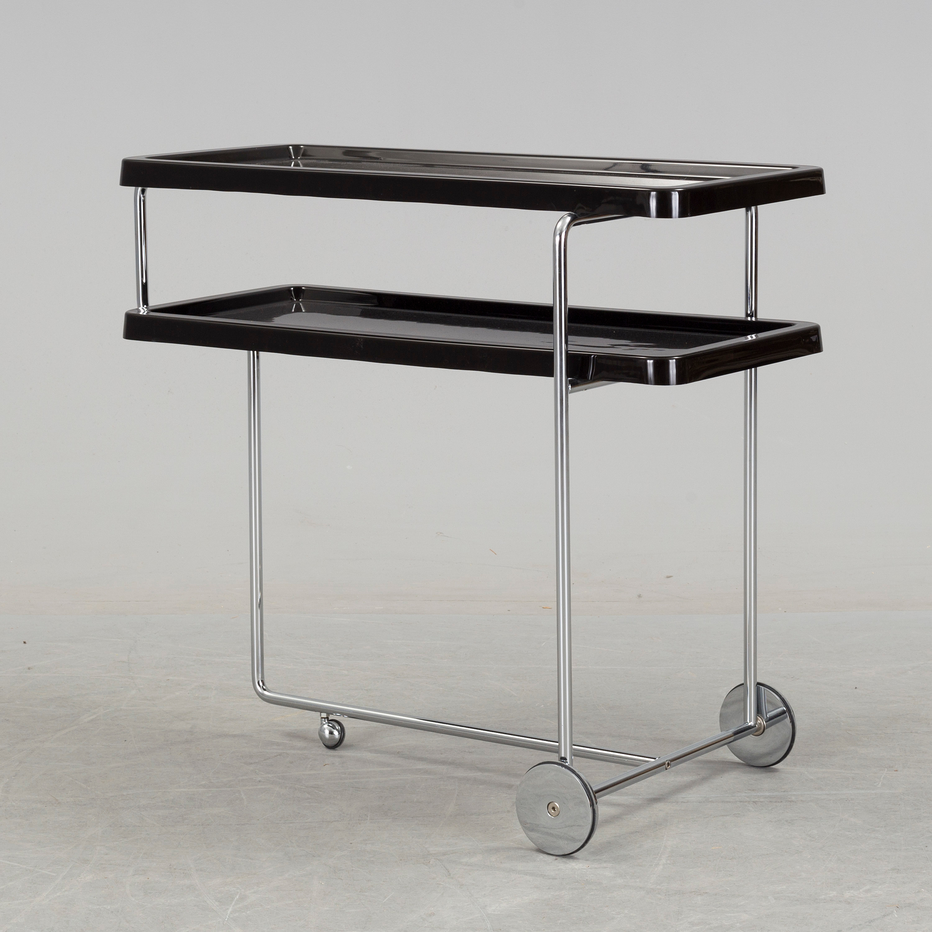 SERVERINGSVAGN, 2000-tal. - Bukowskis