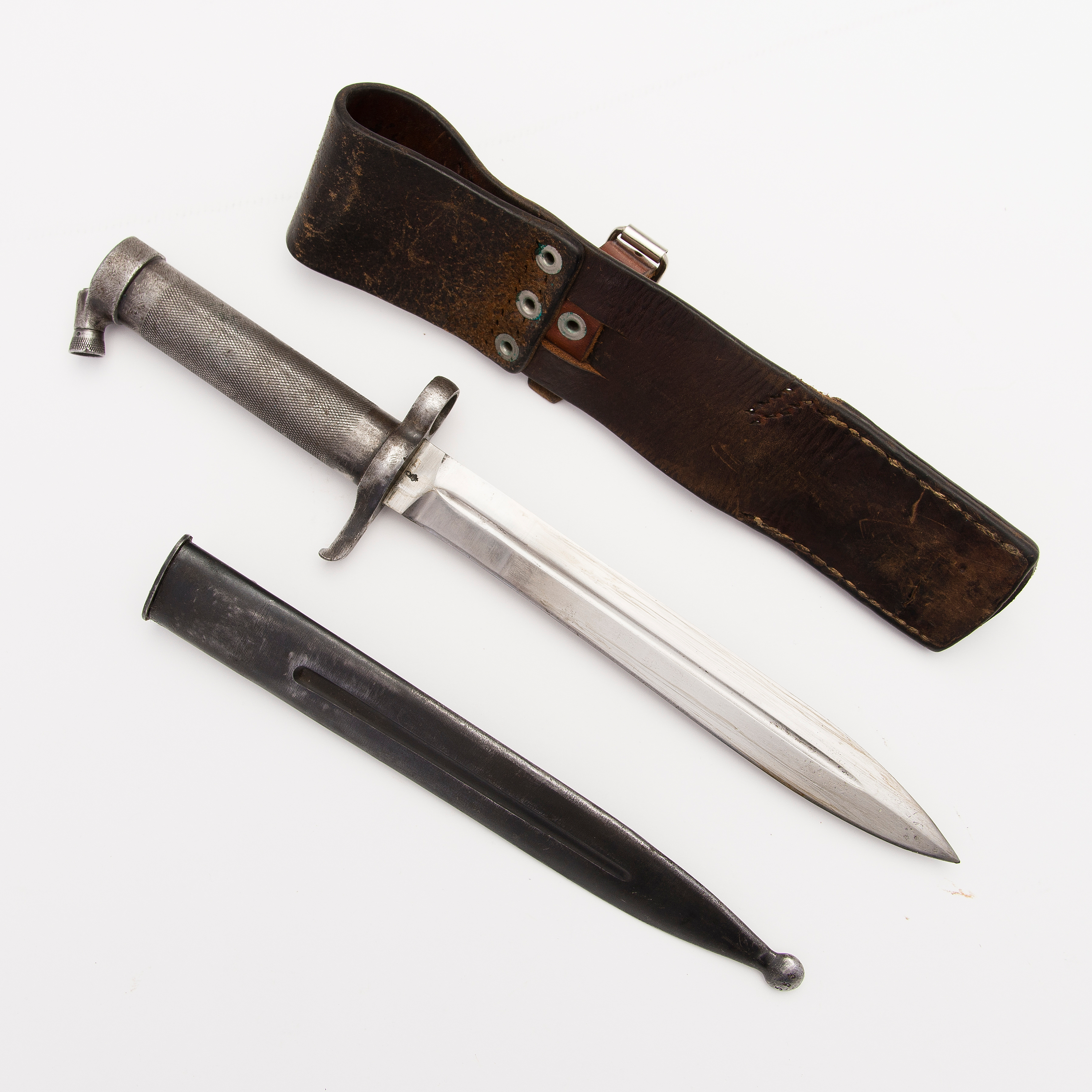 A Swedish model 1896 bayonet, first half of 20th Century. - Bukowskis