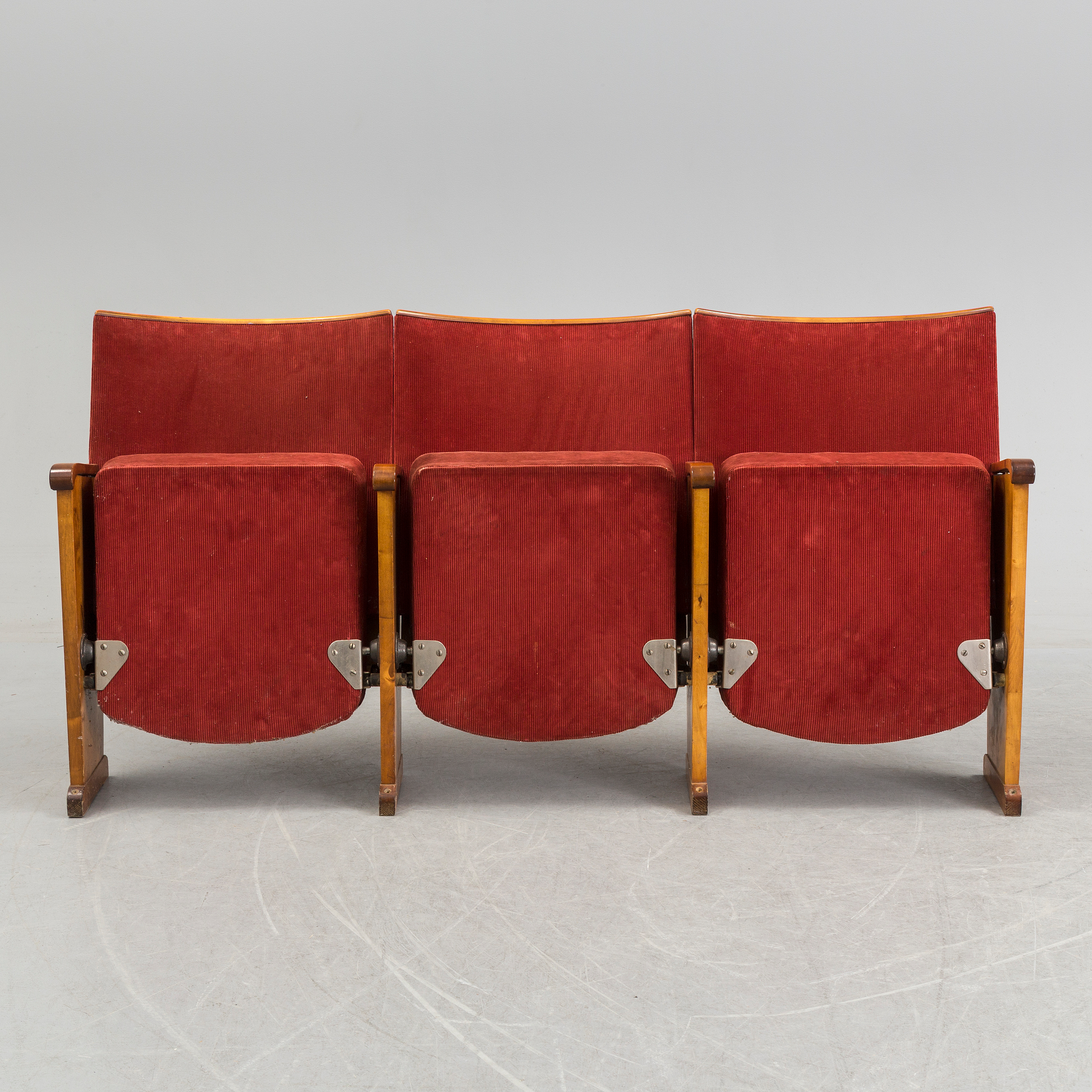 A mid 20th century cinema bench. - Bukowskis