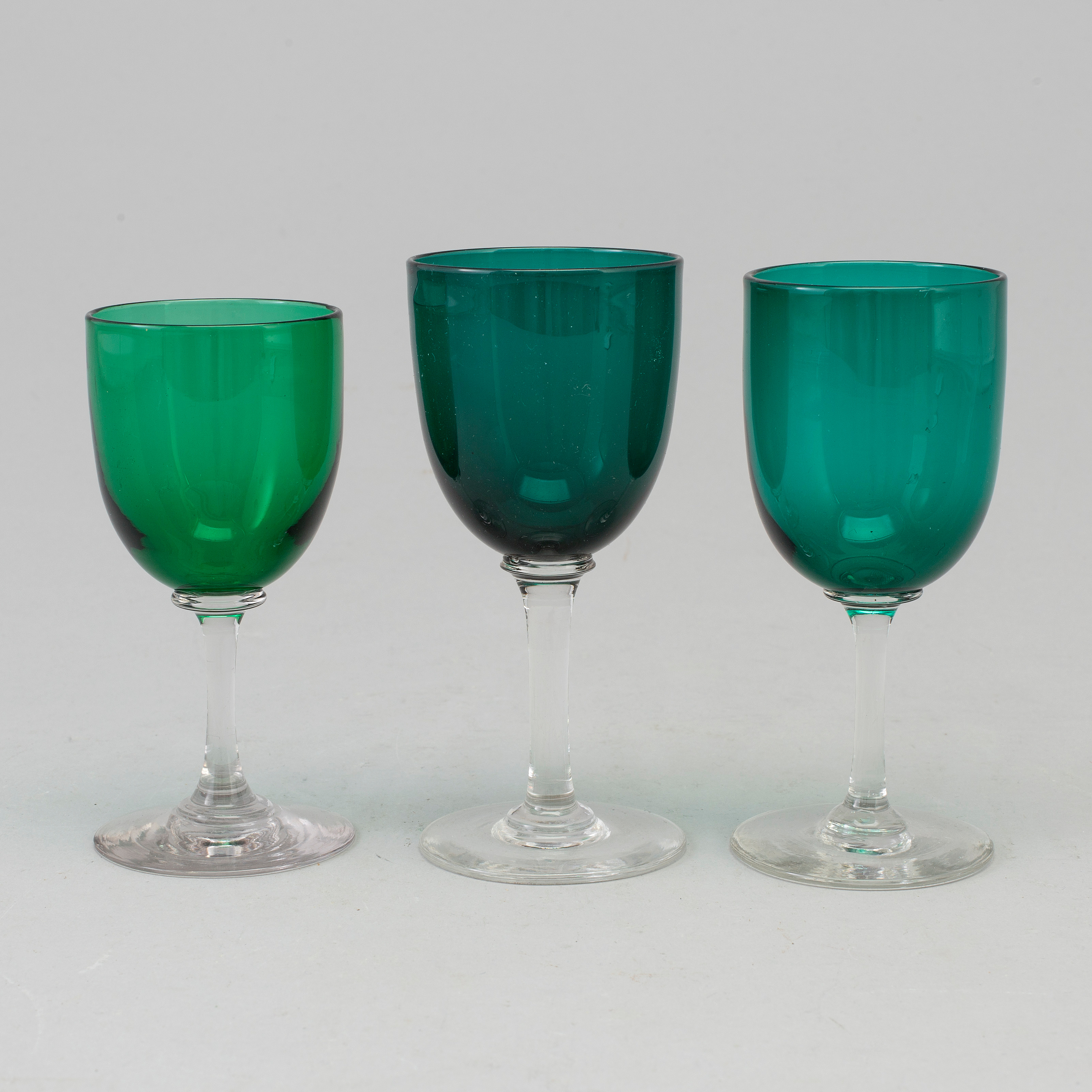 a set of 12 pcs glasses, 20th century. - Bukowskis