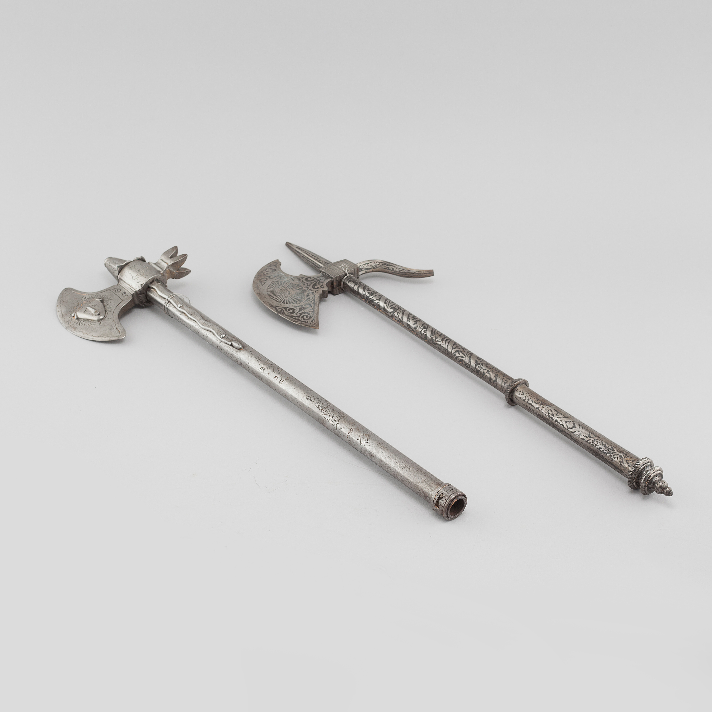 Two decorative axes, late 19th/early 20th century. - Bukowskis