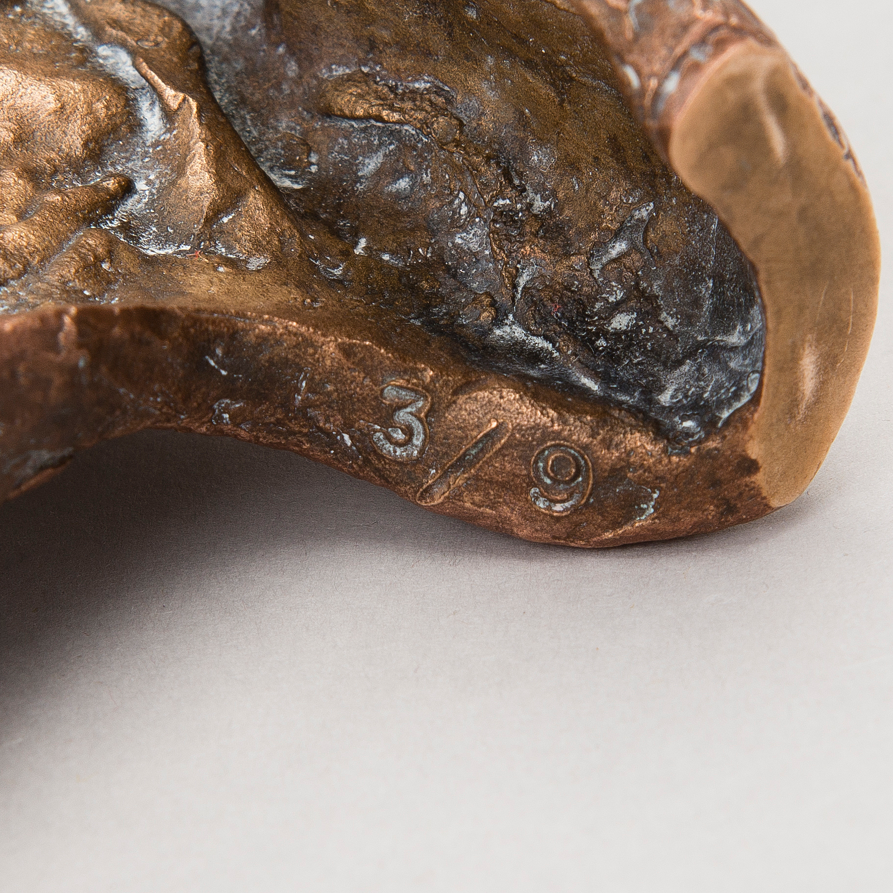 LAILA PULLINEN, sculpture, bronze, signed and dated -81, numbered 3/9. - Bukowskis