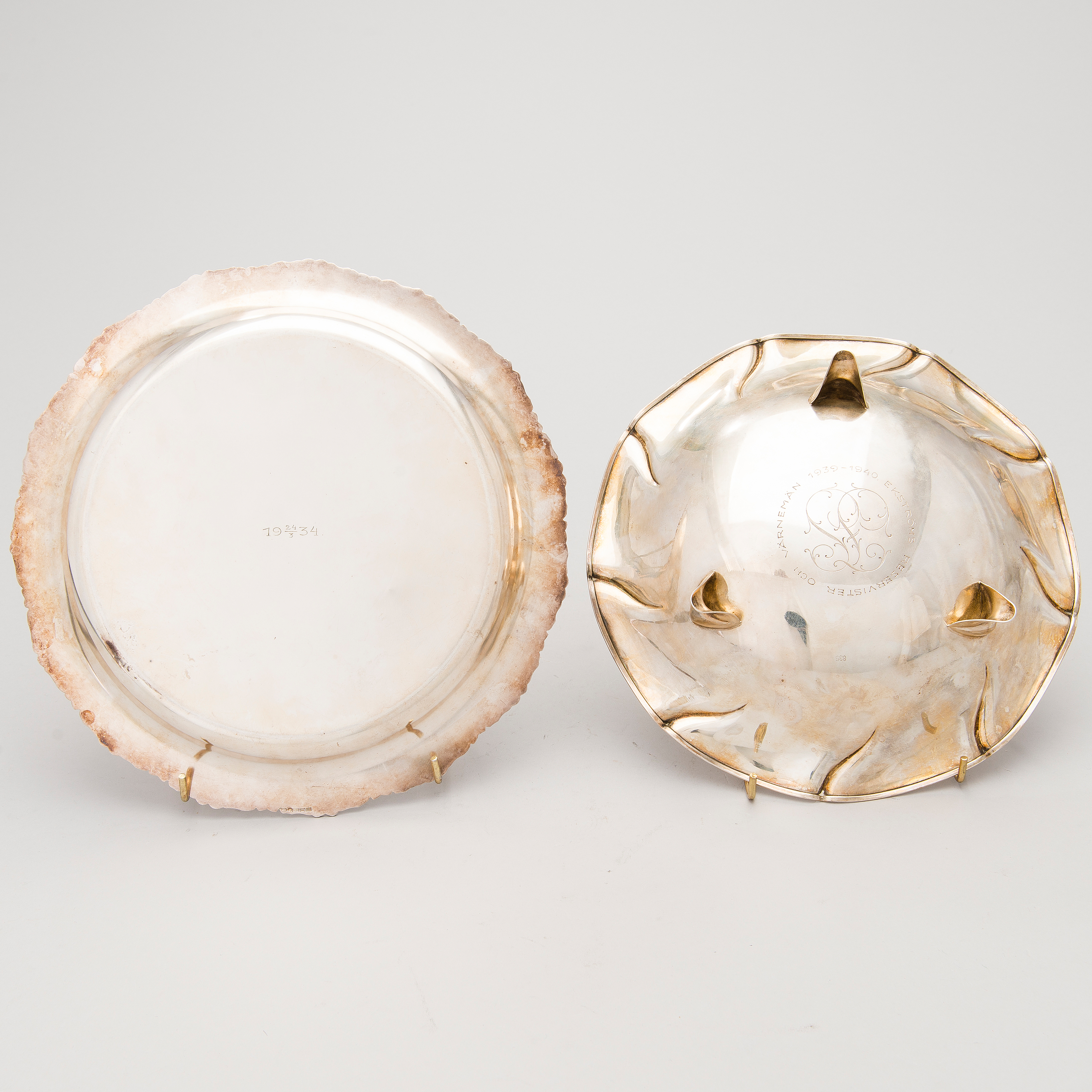 A silver bowl and a small silver tray, Finnish marks 1940 and 1933 ...