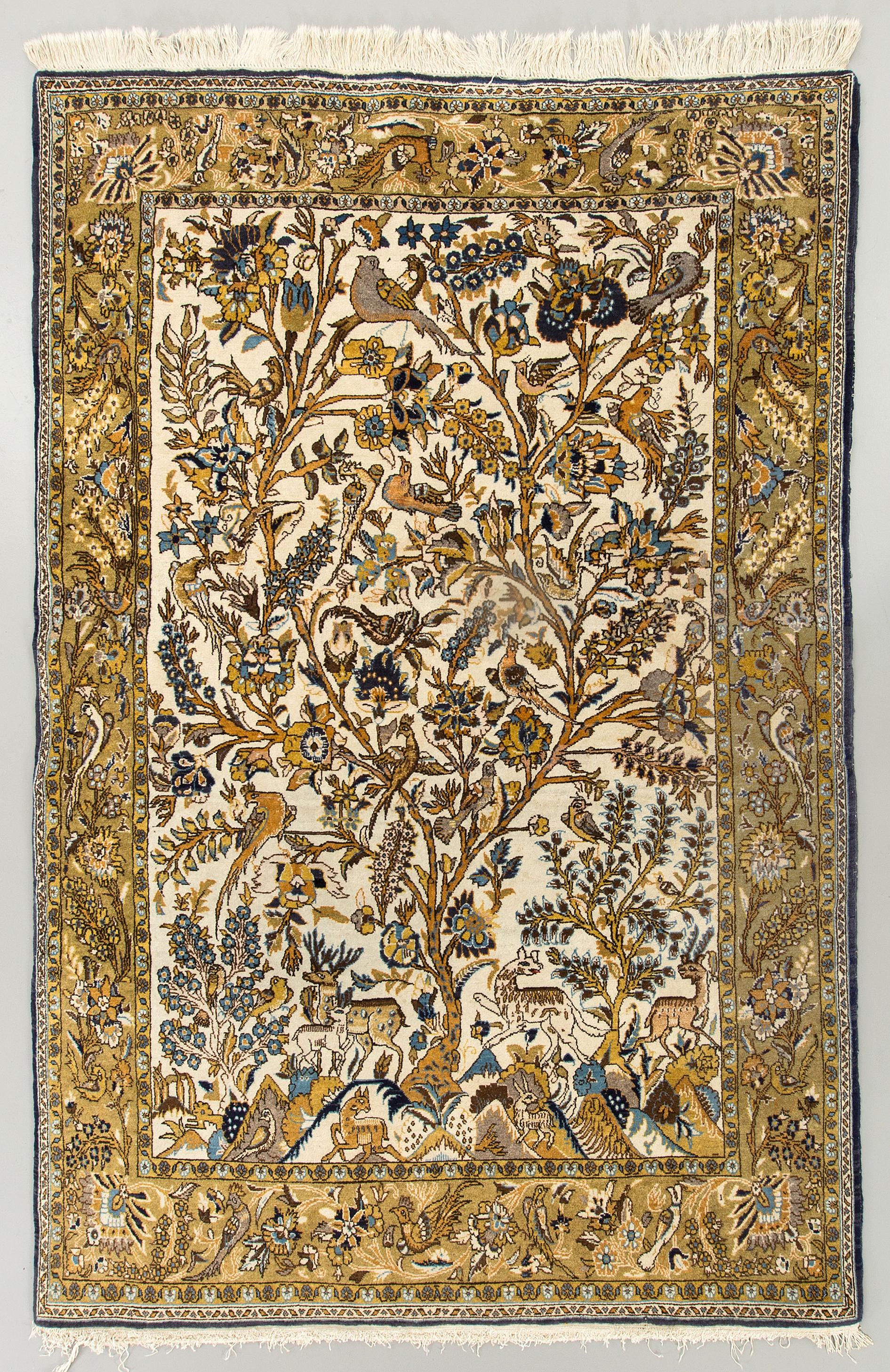 An old Ghom carpet "Tree of life"ca 209 x 140 cm. - Bukowskis
