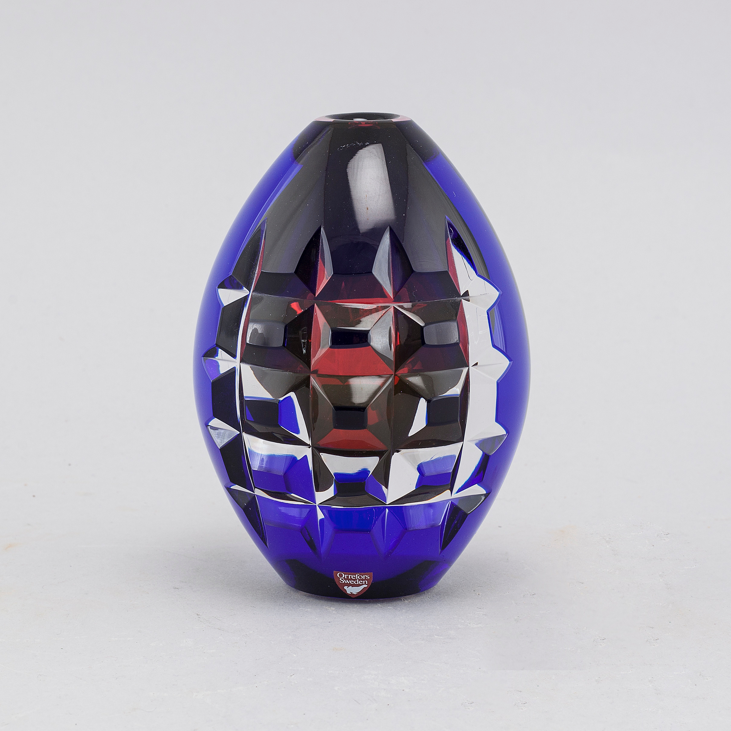 a glass vase for Orrefors Expo, signed and dated 1996. - Bukowskis