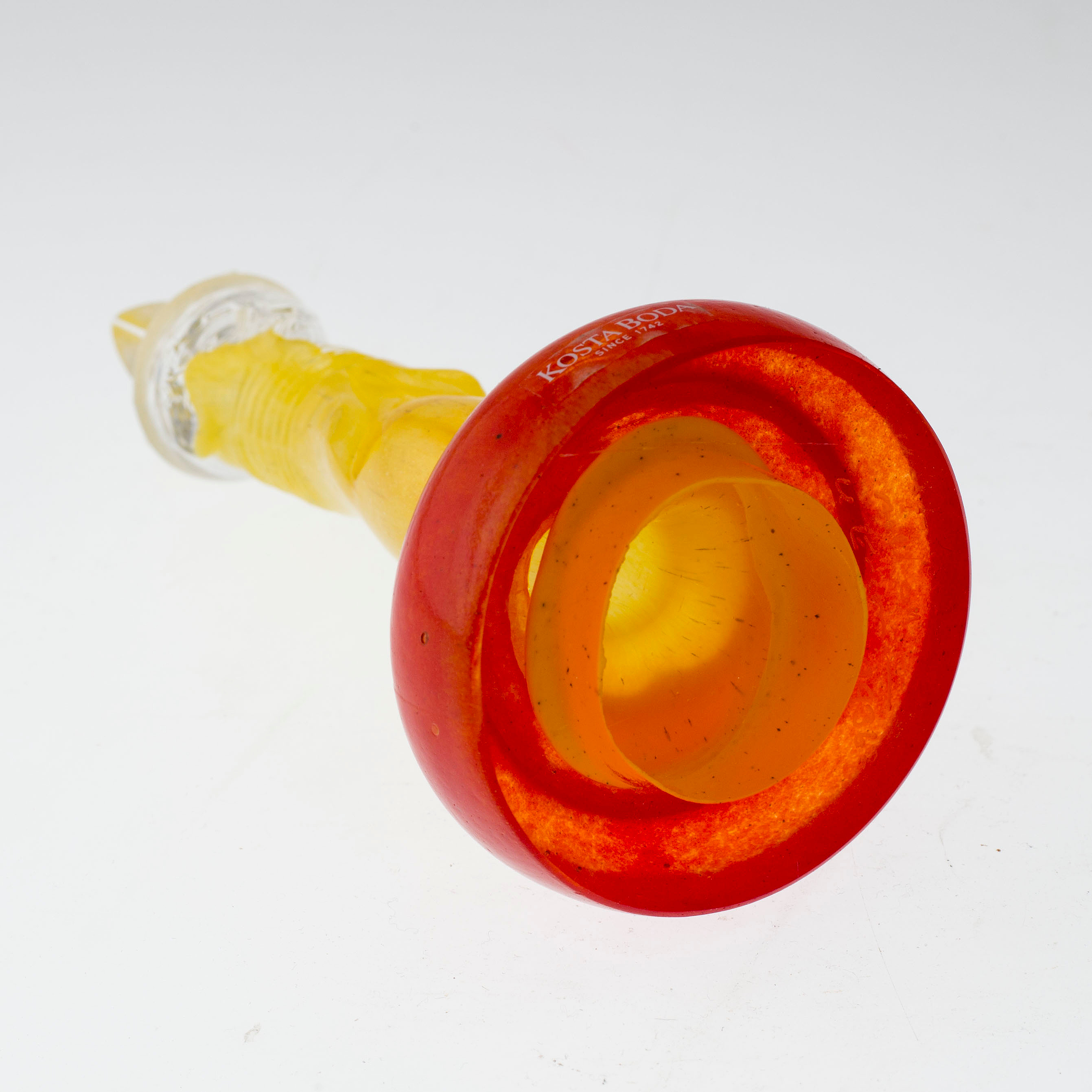 KJELL ENGMAN, a glass chess piece, Kosta Boda. - Bukowskis