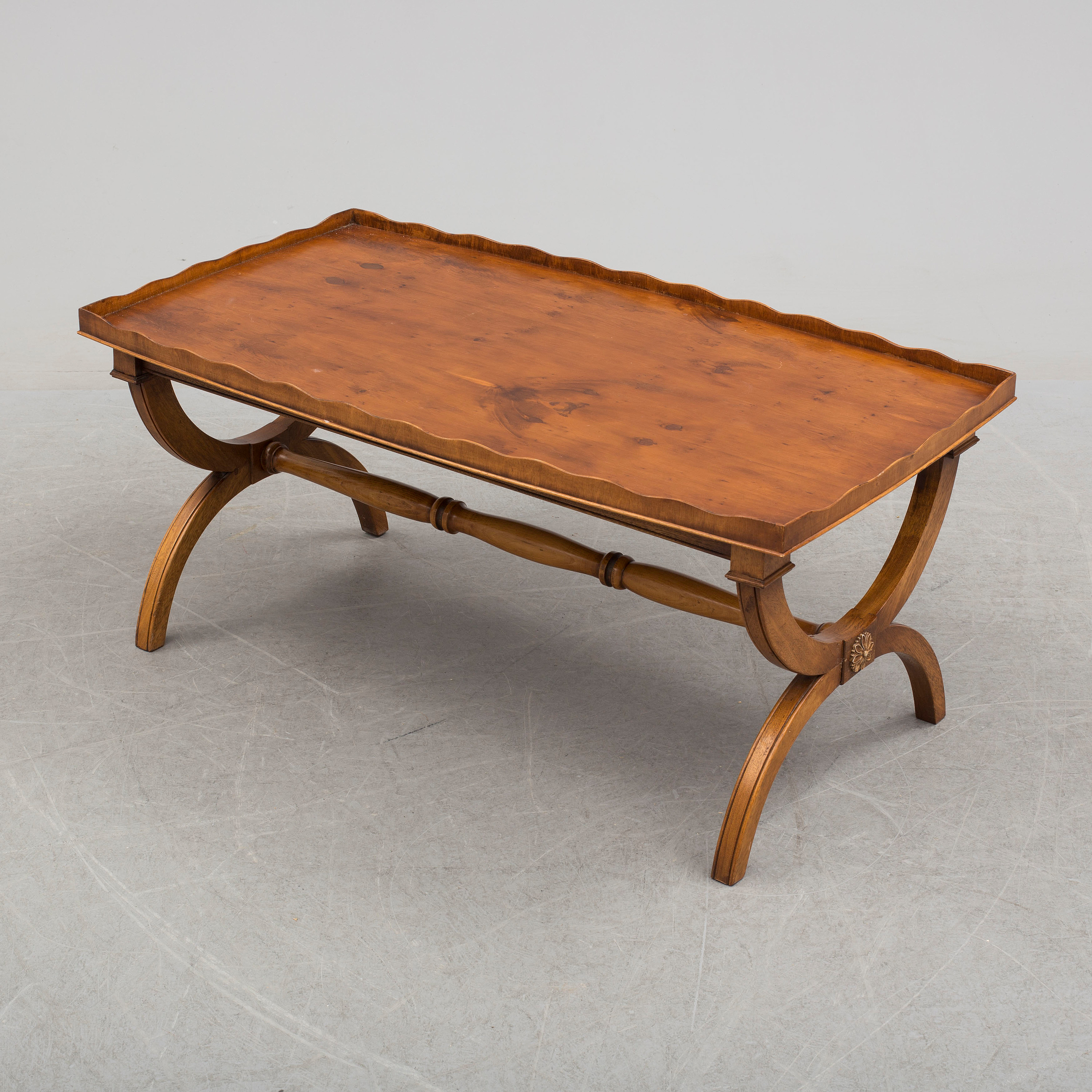 SOFFBORD, Reprodux Bevan Funnell Ltd Newhaven, England, 1900-talets ...