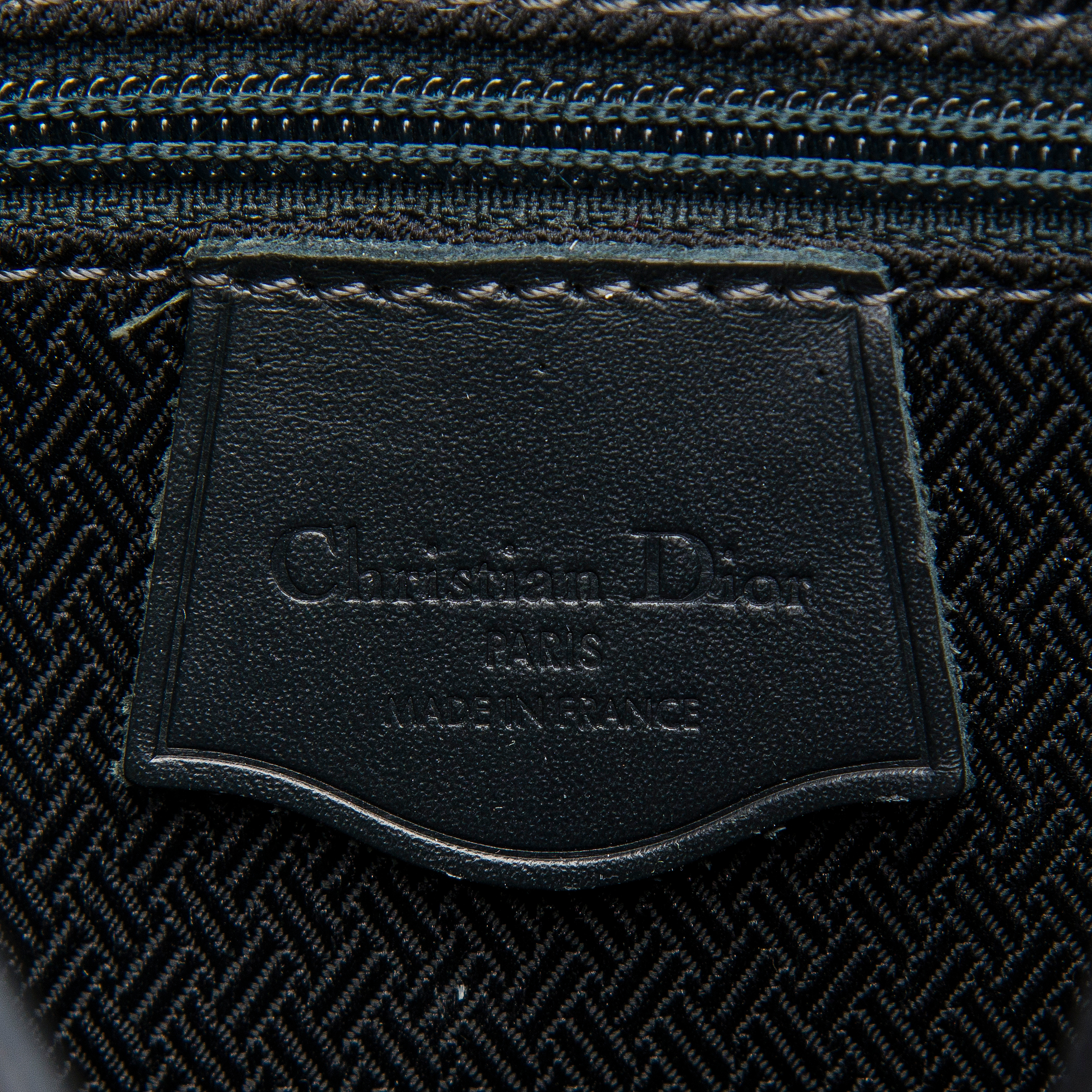 A Dior Canvas Crossbody Bag. - Bukowskis