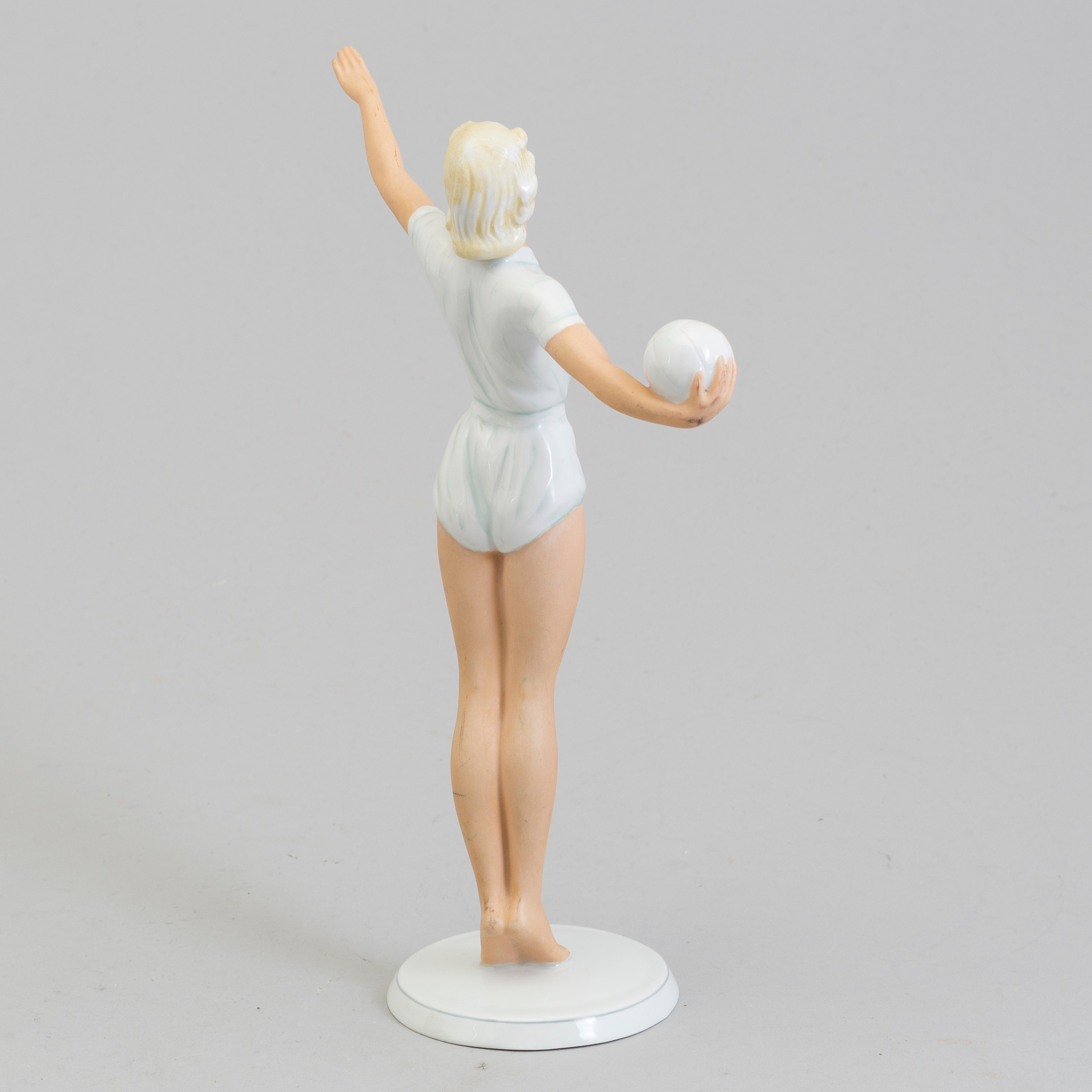 A mid 20th century porcelain figurine by Schaubach kunst. - Bukowskis