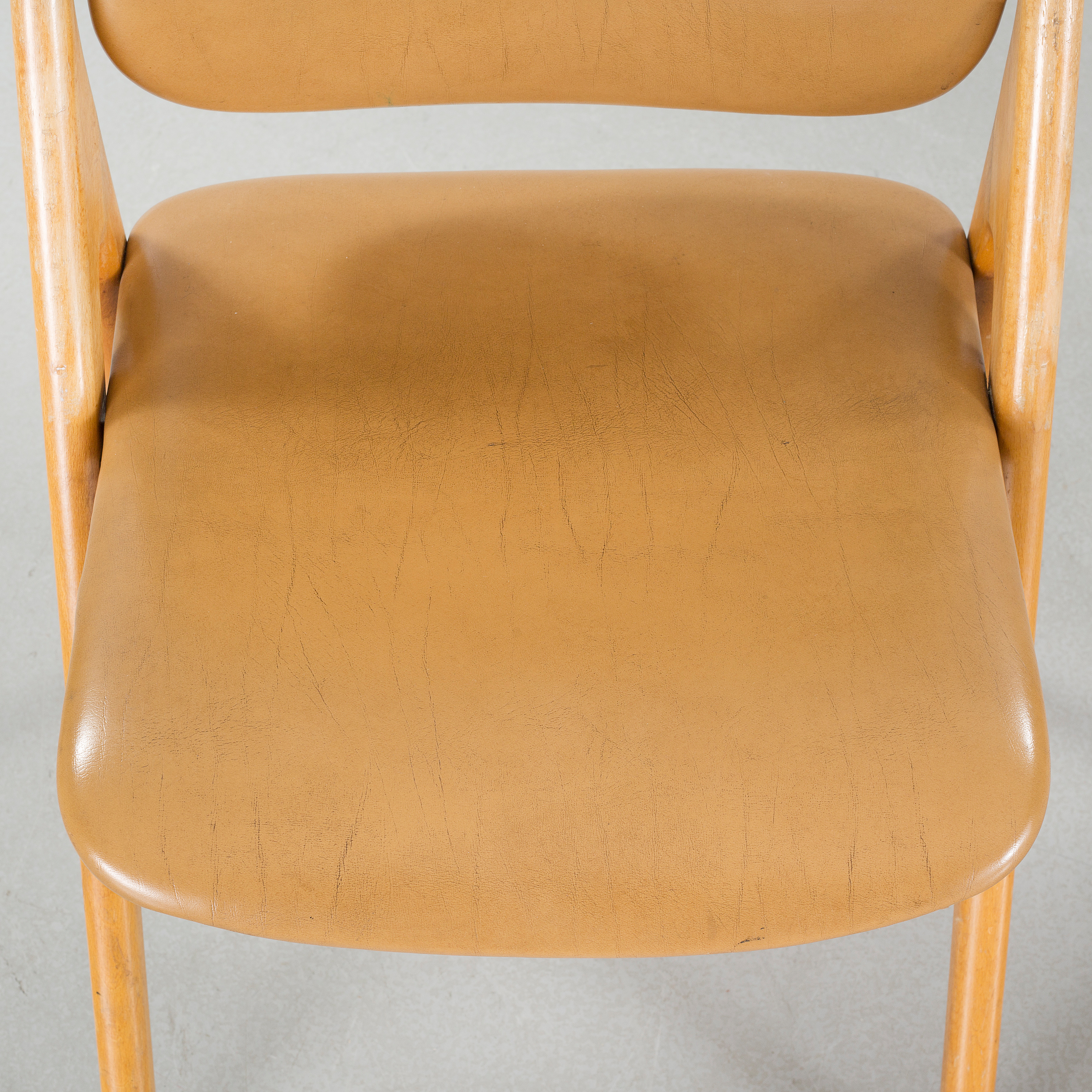 A pair of 1950s chairs by Olav Haug, for EMT. - Bukowskis
