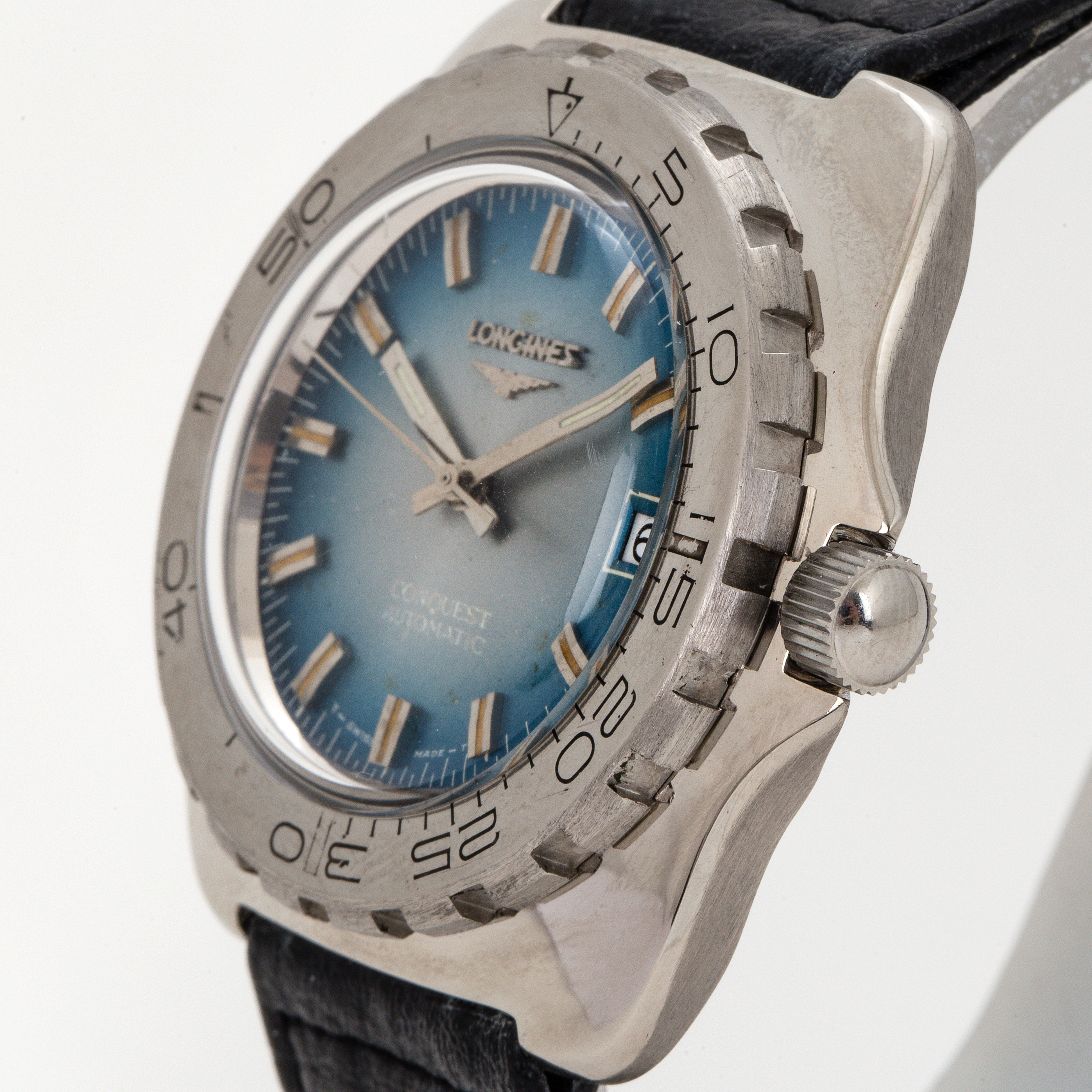 LONGINES, Conquest, armbandsur, 41 mm. - Bukowskis