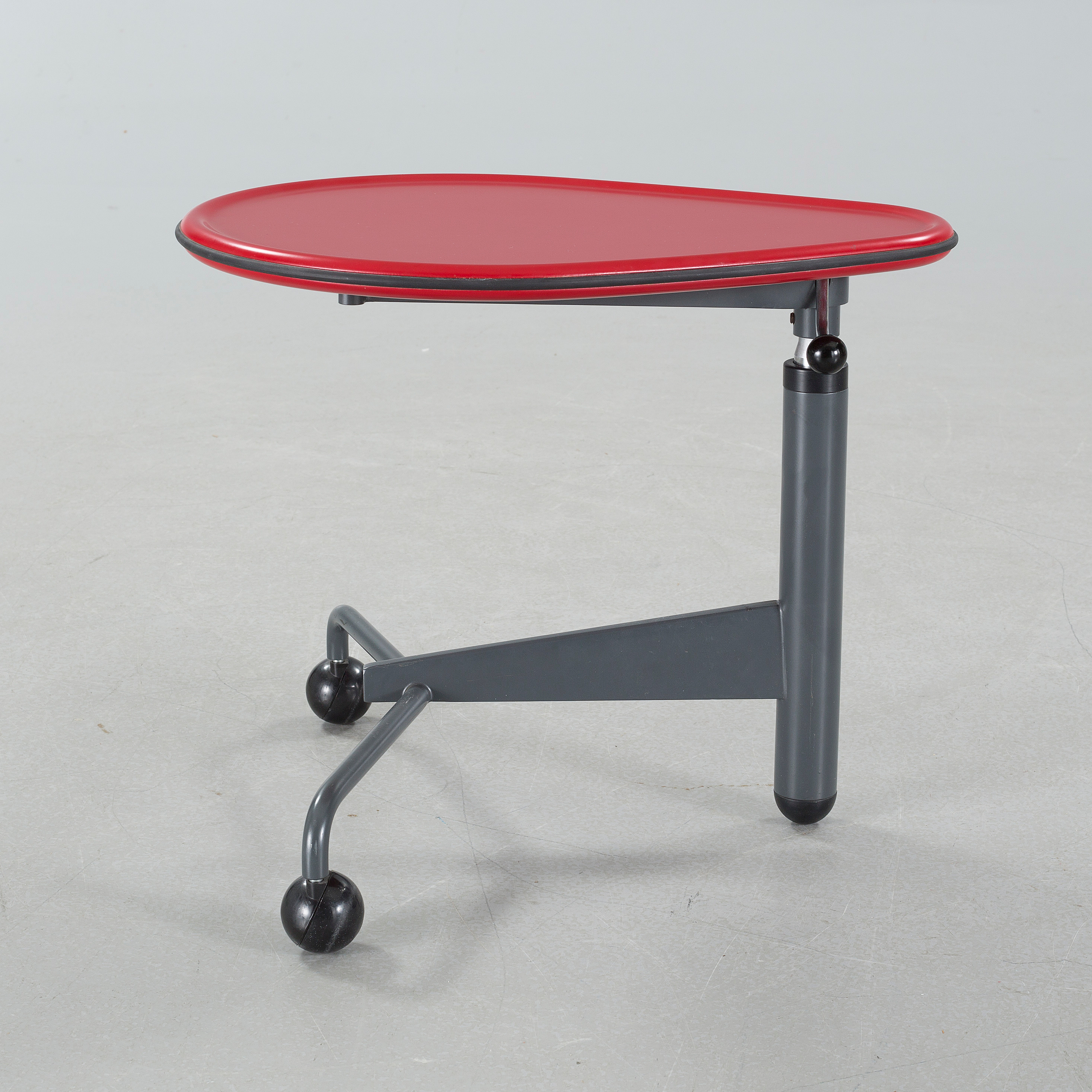 A "Kick" table, designed by Toshiyuki Kita for Cassina, model launched ...