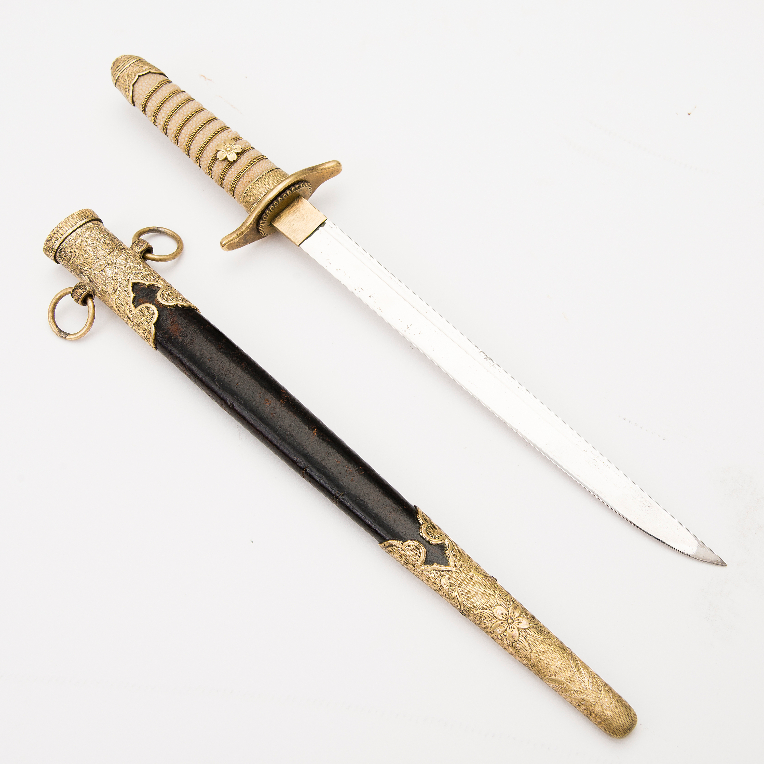 A Japanese model 1883 naval officer's dagger, first half of 20th ...