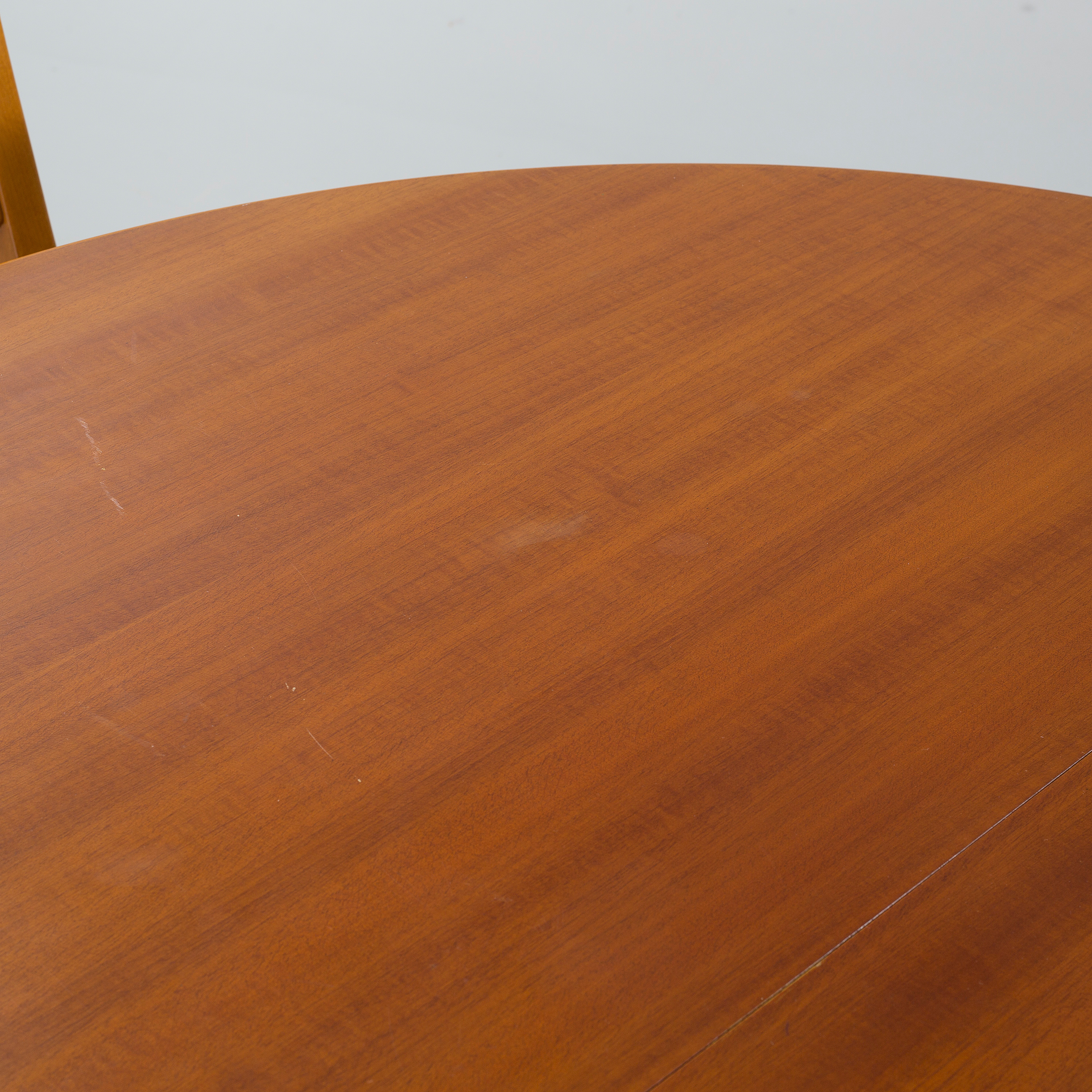 DAVID ROSÉN, 4 stolar samt bord, ur Futura-serien, A/B Nordiska ...