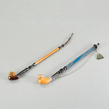 Two 19th century pipes. - Bukowskis