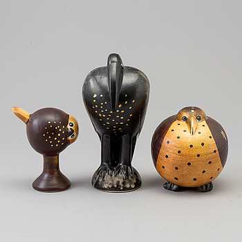 Three stoneware figurines by Lisa Larson, Gustavsberg. - Bukowskis