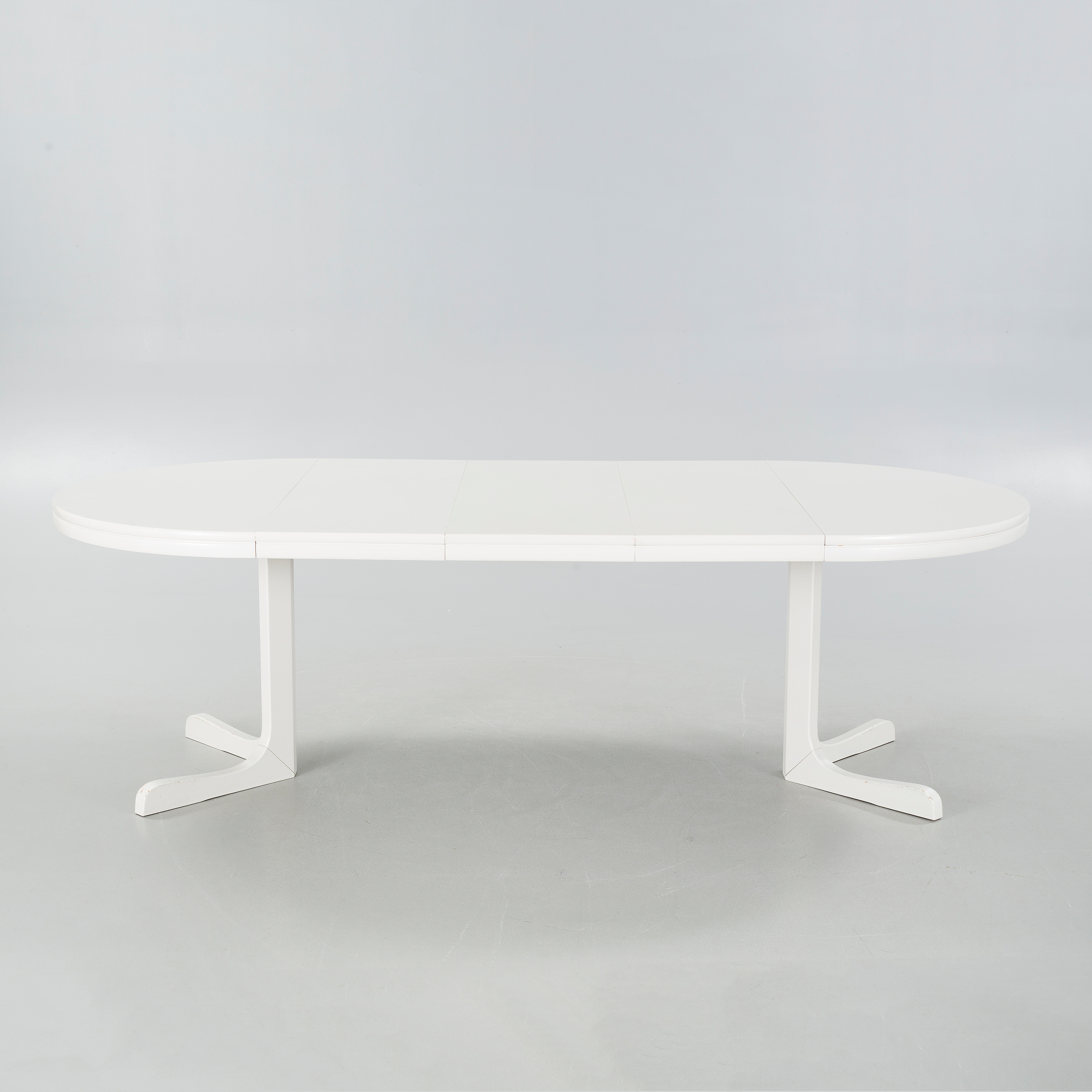 A dining table and six chairs, chairs by Carl Malmsten, model "Calmare ...
