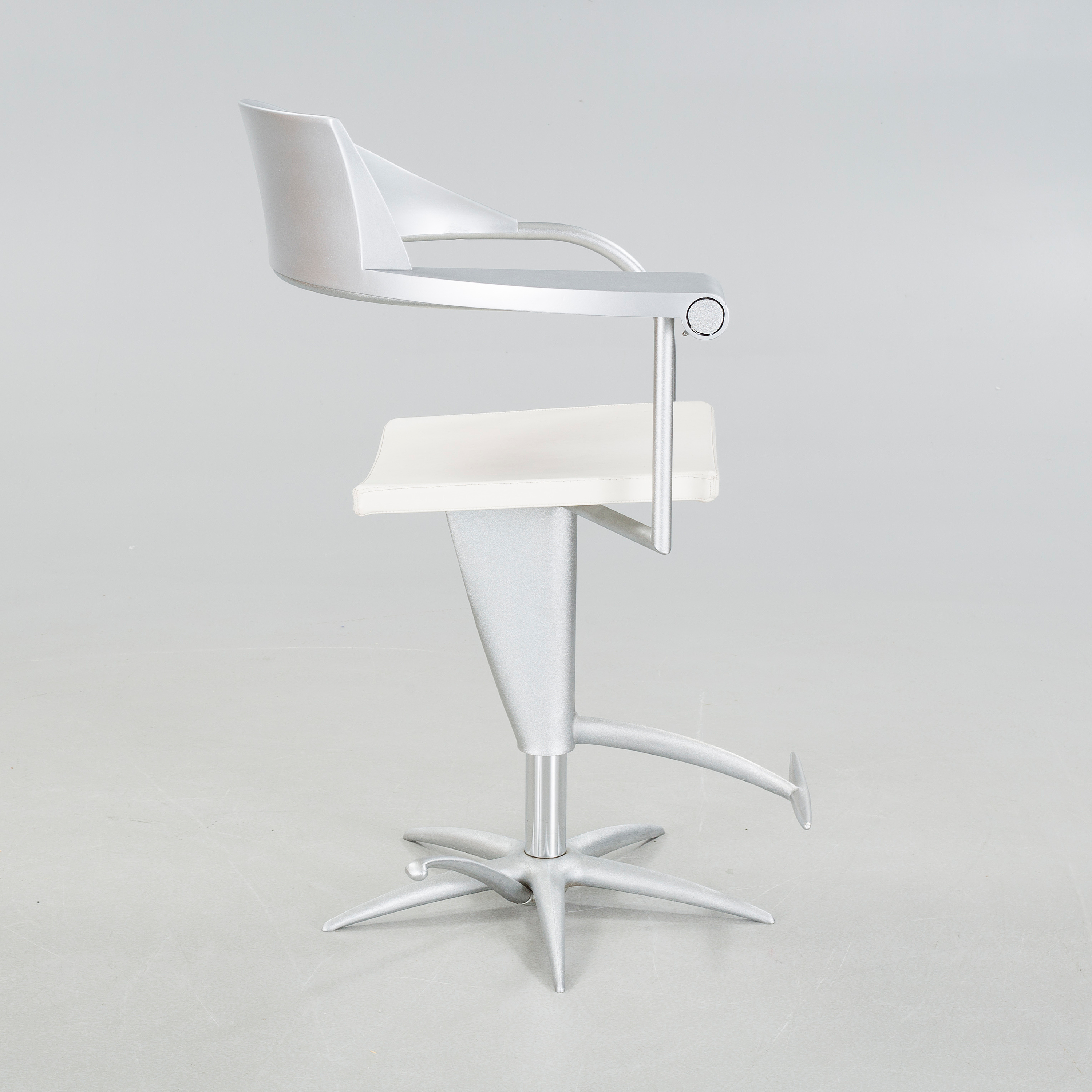 A 1990/2000s "Techno" chair by Philippe Starck. - Bukowskis