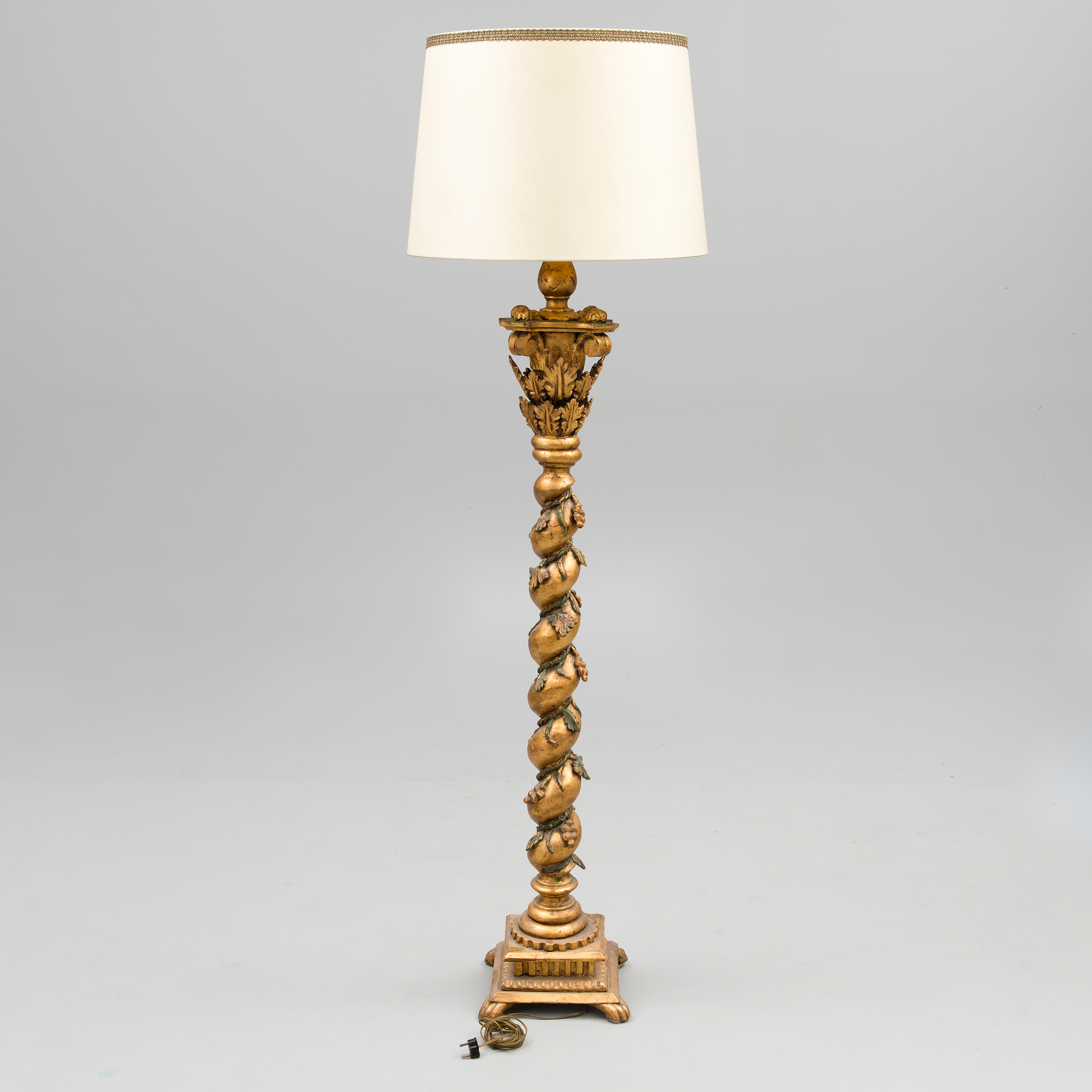 A Baroque style 1920s standard lamp. - Bukowskis