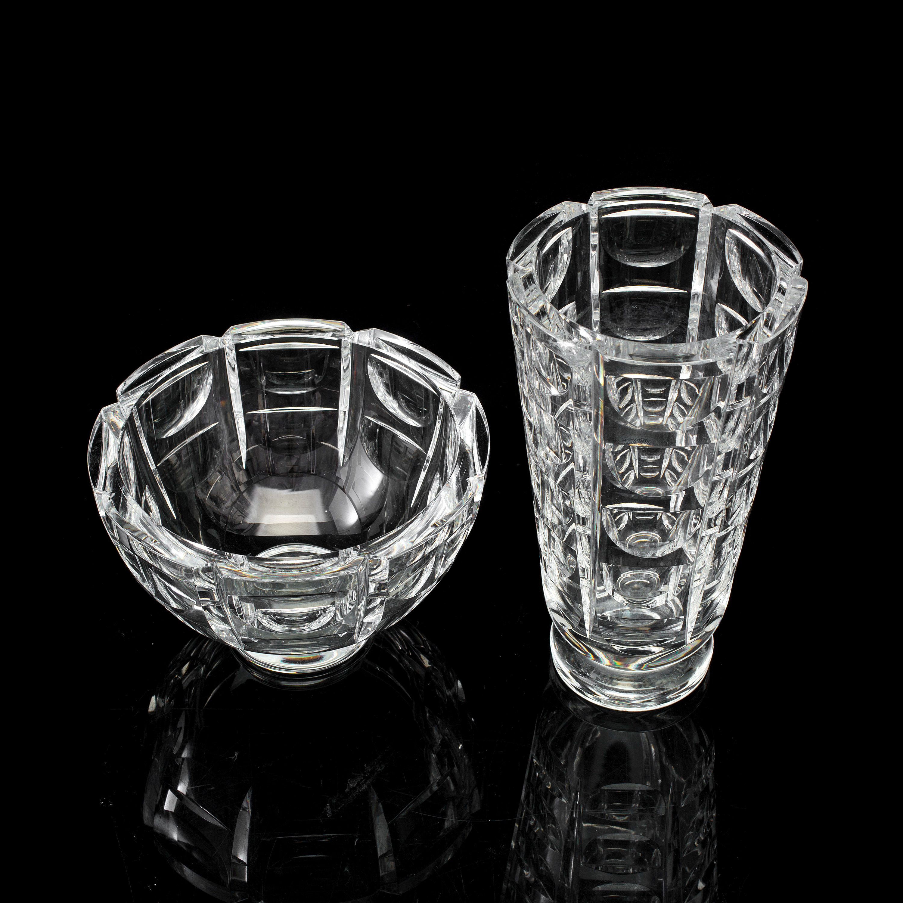 SIMON GATE, a glass vase and bowl by Simon Gate, Orrefors. - Bukowskis