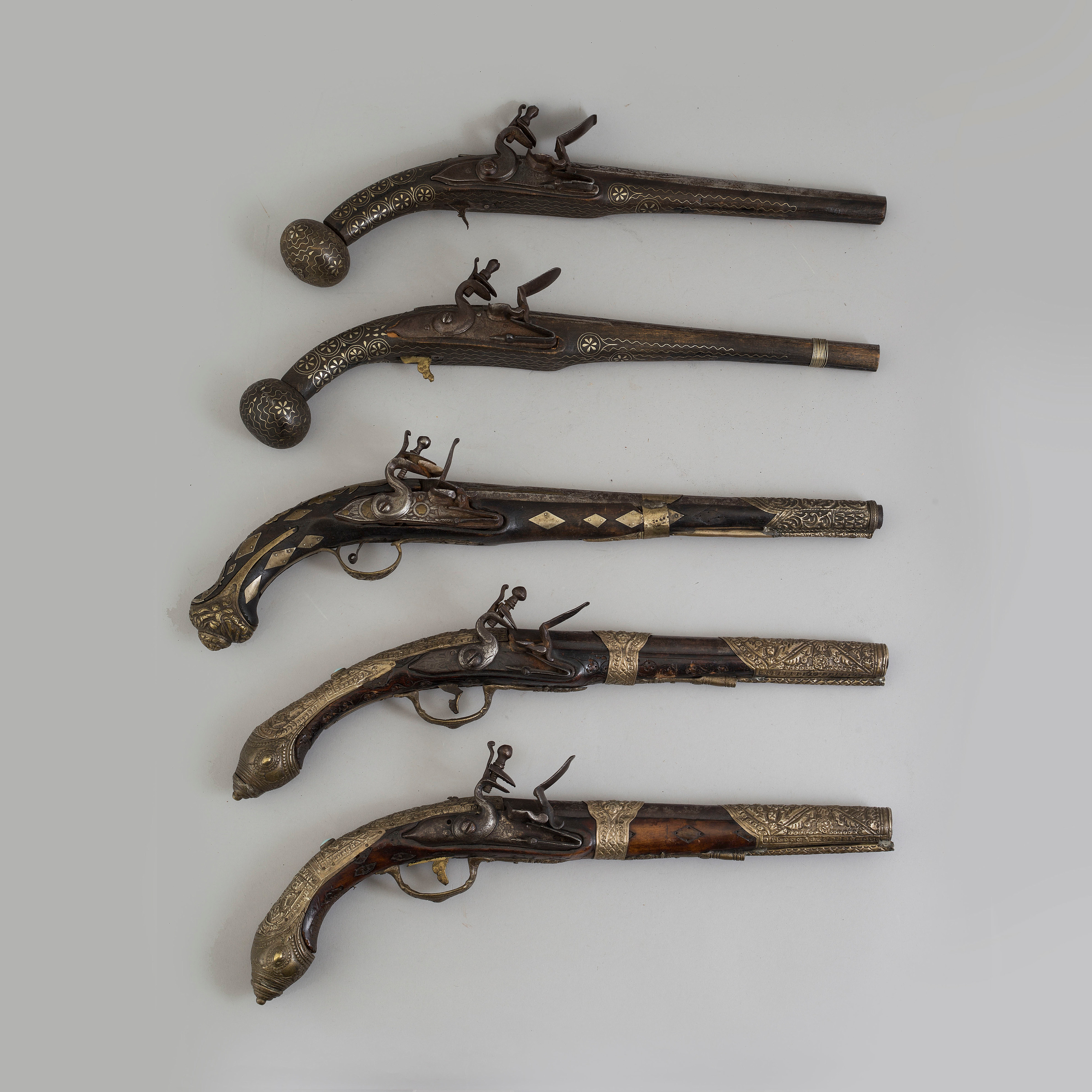 5 19th/20th century oriental flintlock pistols. - Bukowskis