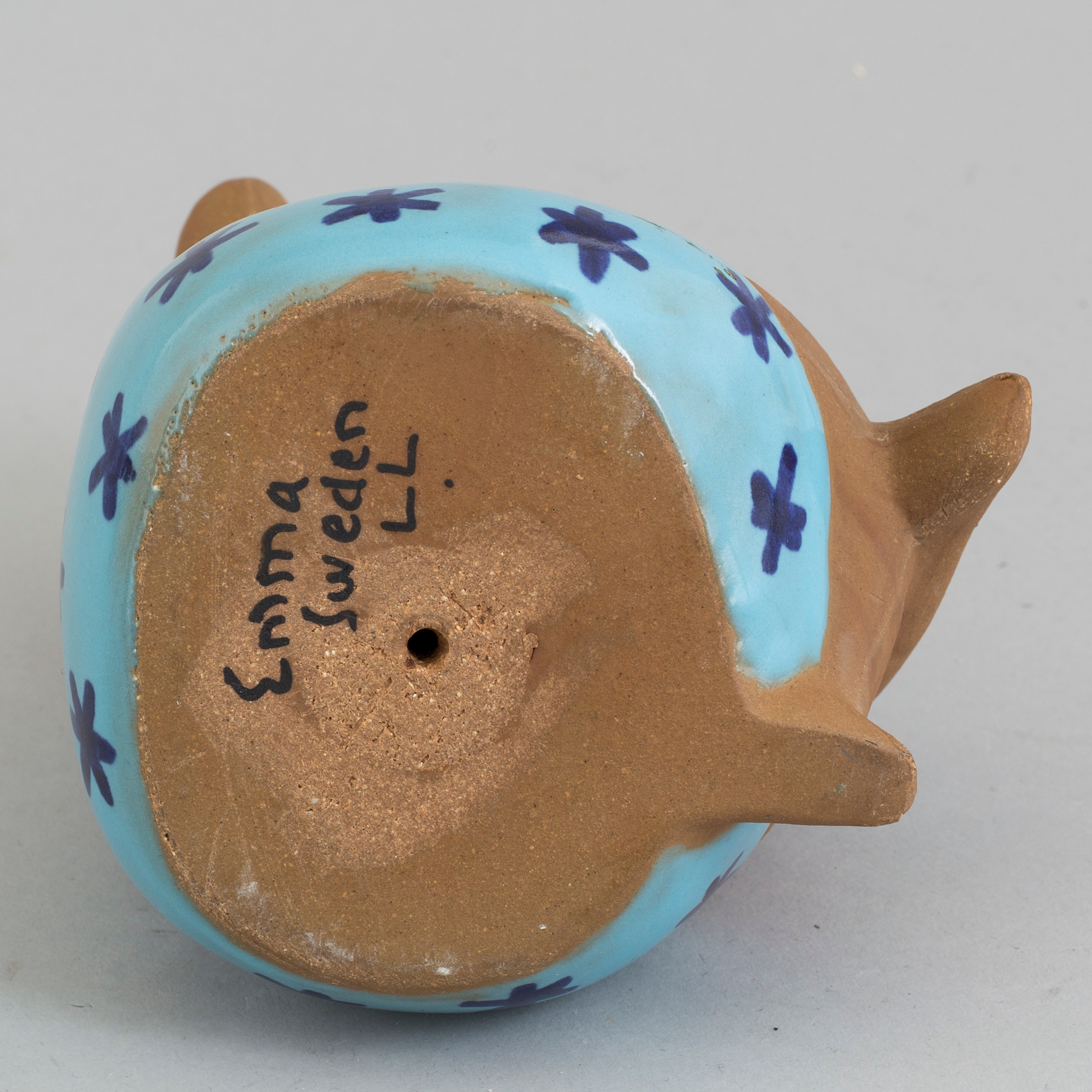 A stoneware 'Emma' figurine by Lisa Larsson for Gustavsberg. - Bukowskis