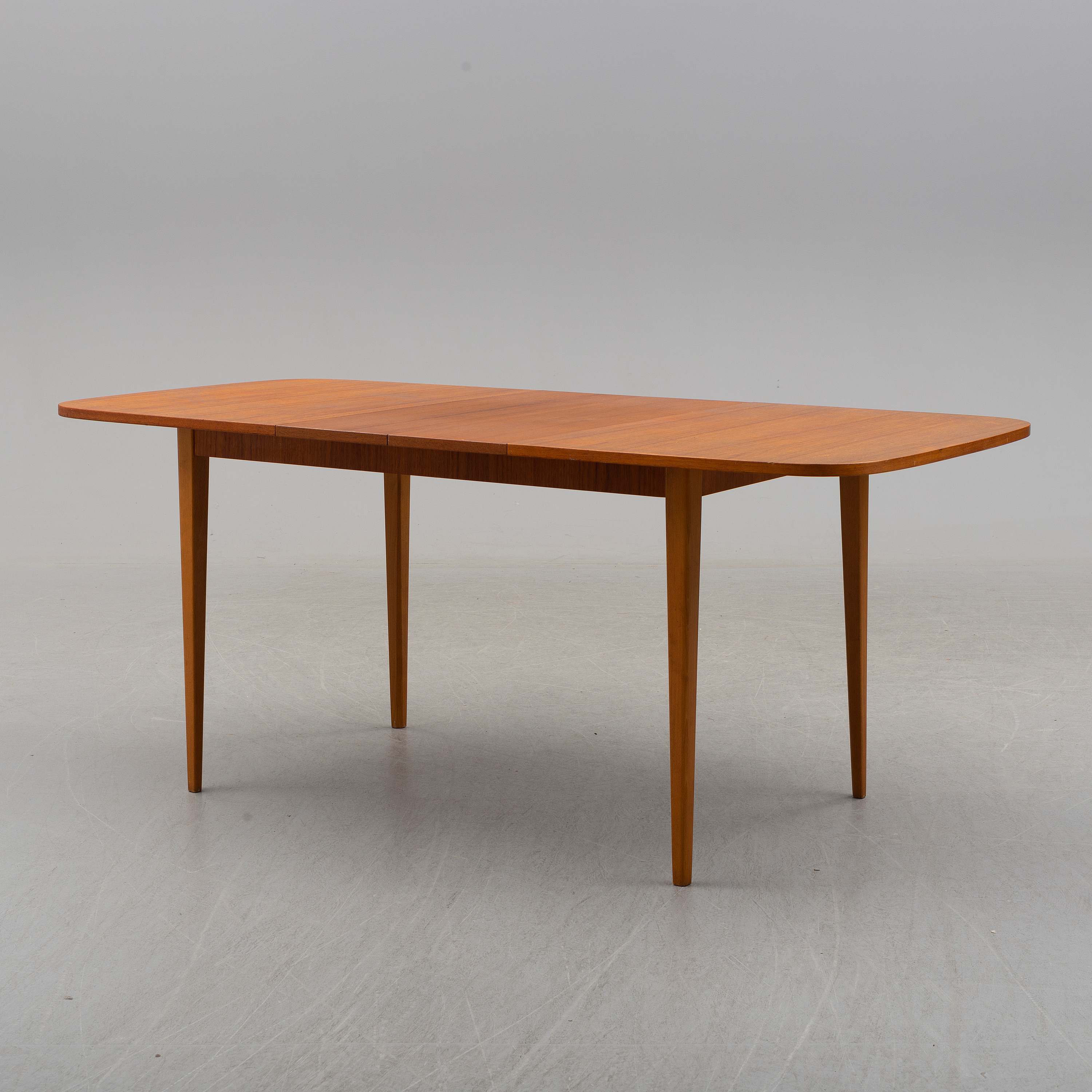 MATBORD, 1900-talets andra hälft. - Bukowskis