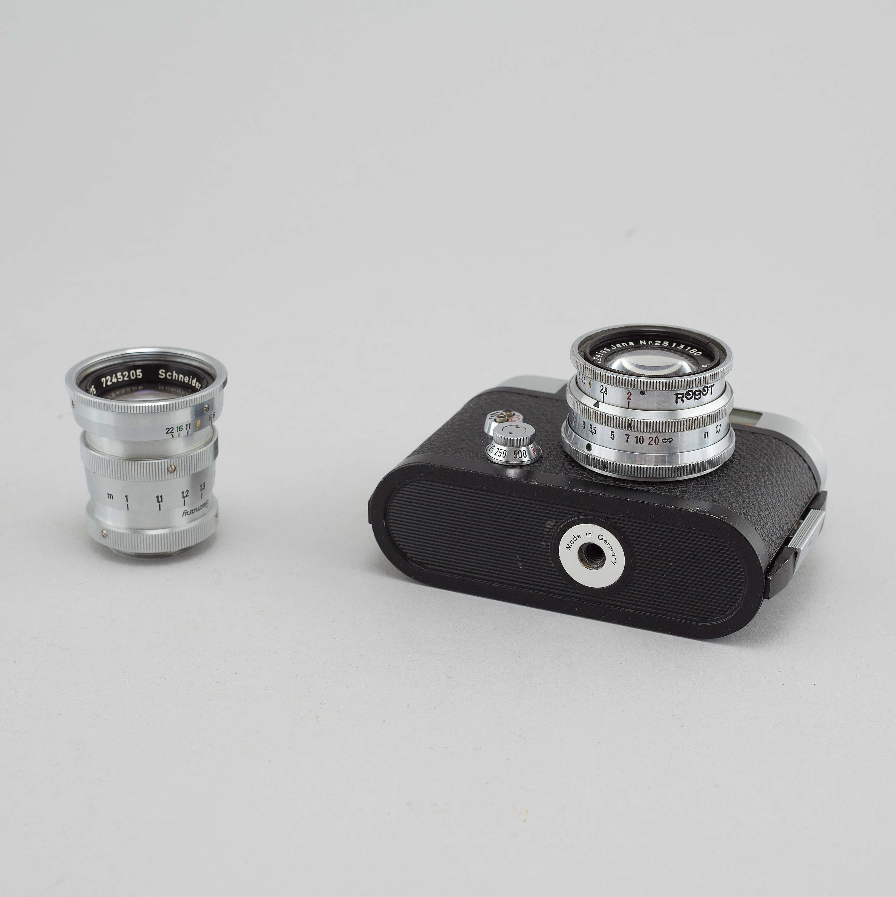 A camera, ROBOT Star II Vollautomat and lens, Tele Xenar 1:3,8/75 ...