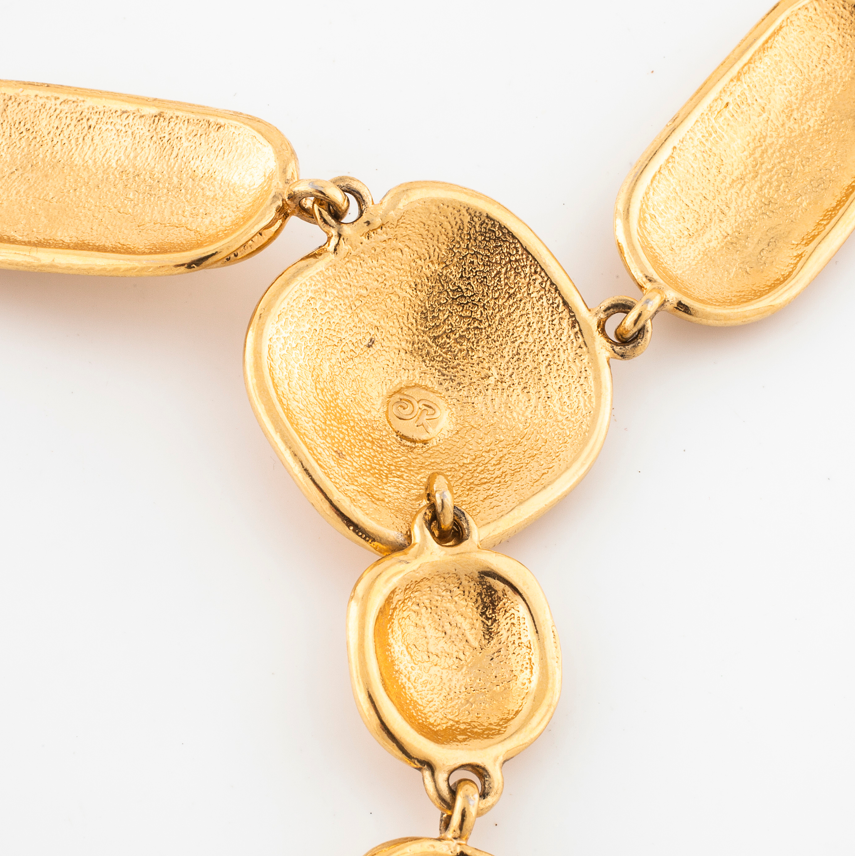 OSCAR DE LA RENTA, collier. - Bukowskis
