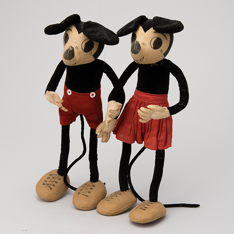 A pair of dolls, Mickey Mouse and Minnie Mouse, 1930s. - Bukowskis