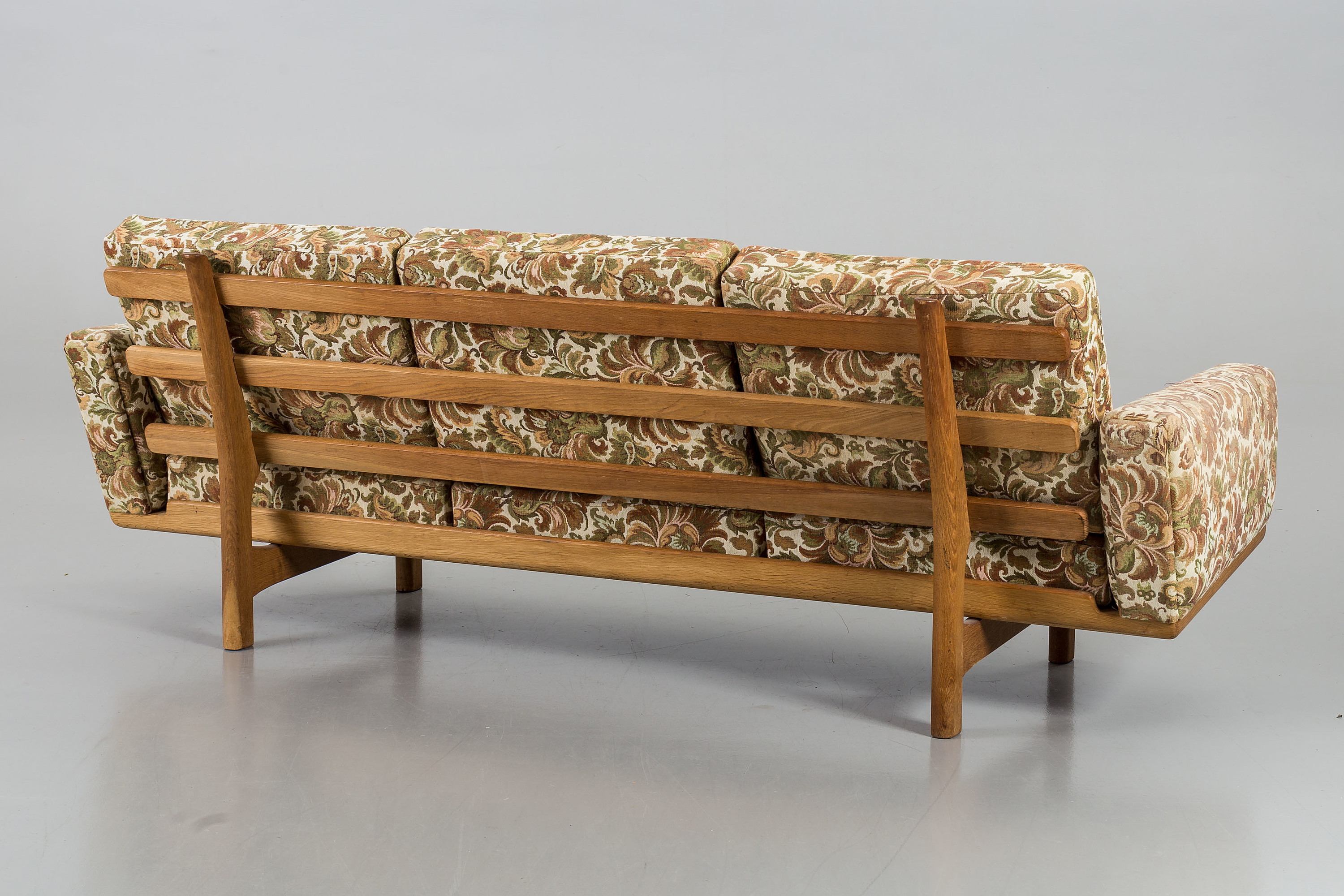 HANS J. WEGNER, soffa, modell "GE 236", Getama. - Bukowskis