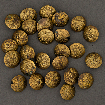 Set of 26 Imperial Russian brass uniform buttons. - Bukowskis