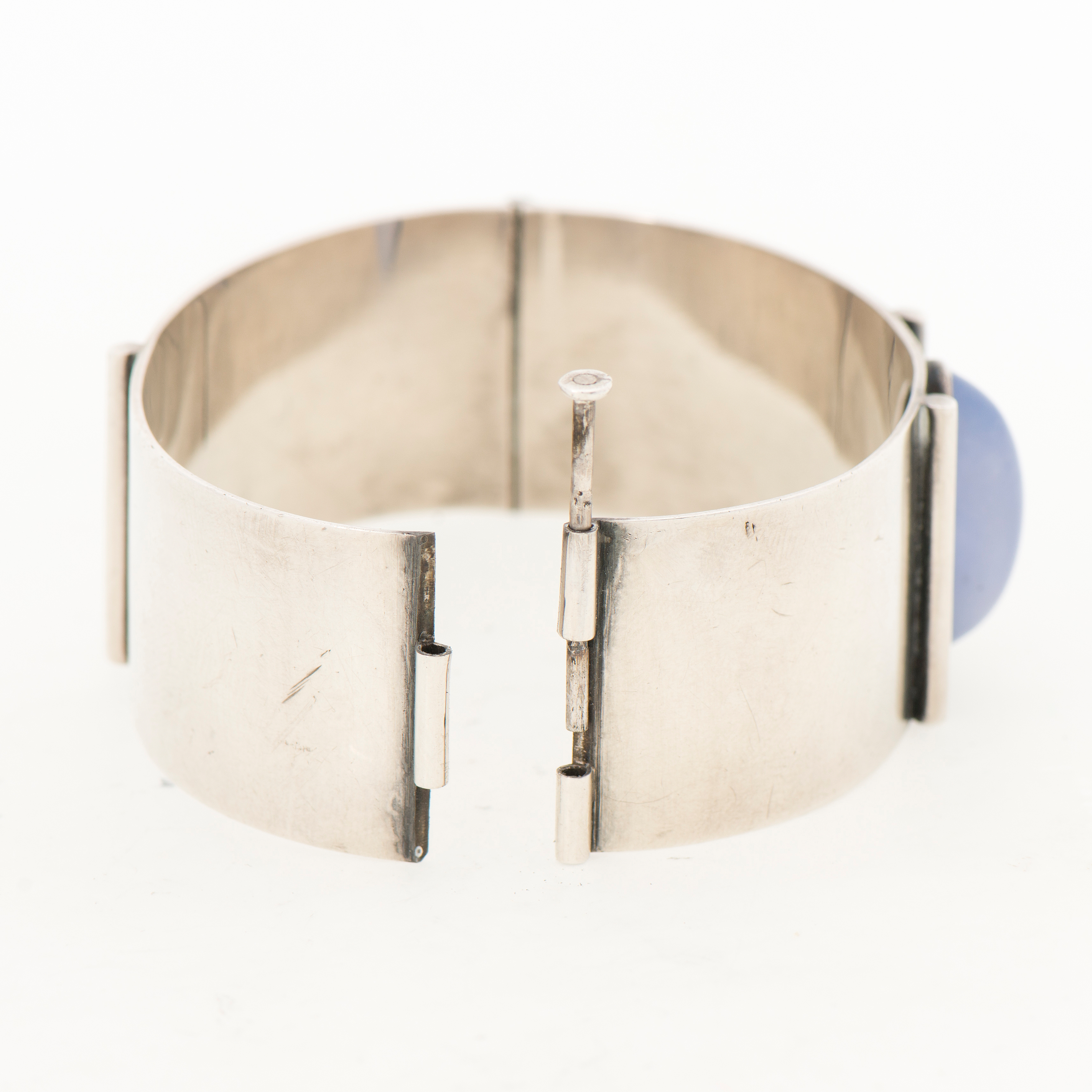 HEIKKI KAKSONEN, RANNERENGAS, hopeaa, kalsedoni. Kaunis Koru, 1961 ...