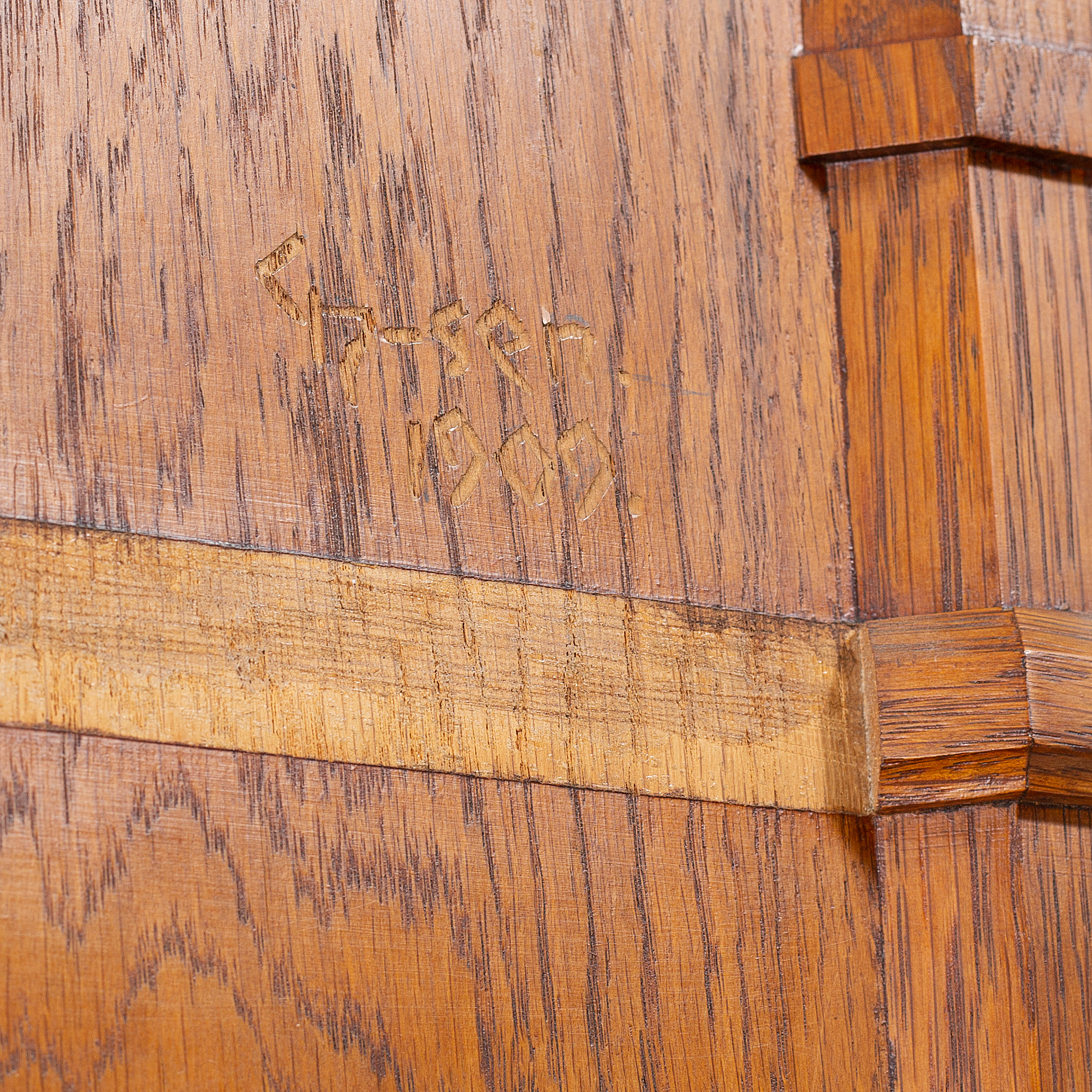 CARL CHRISTIAN CHRISTENSEN, bookshelf, signed and dated 1909. - Bukowskis